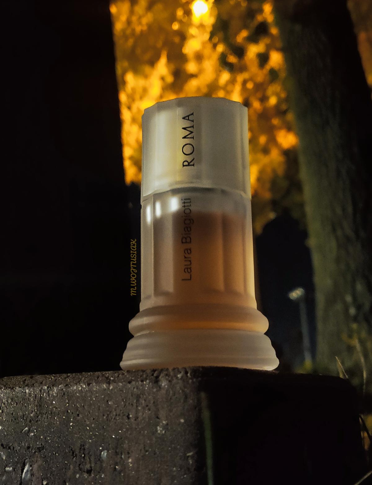 Roma Laura Biagiotti parfem - parfem za žene 1988