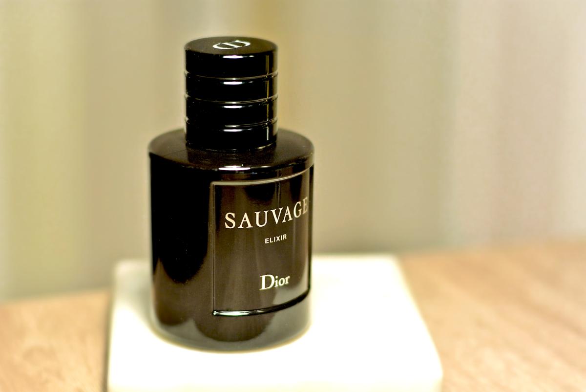 Sauvage Elixir Dior Cologne - un parfum pour homme 2021