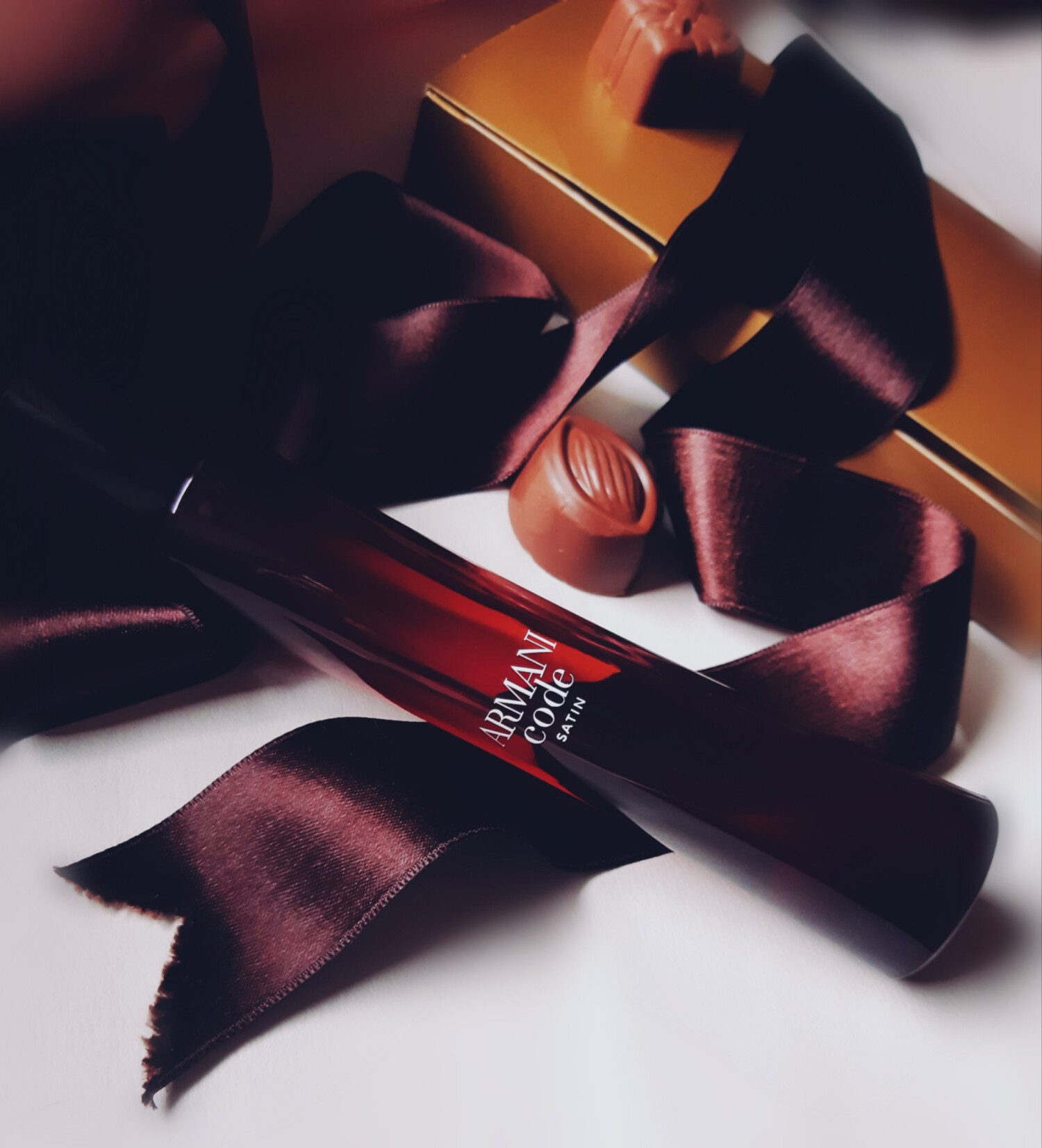 Armani Code Satin Giorgio Armani - una fragranza da donna 2015
