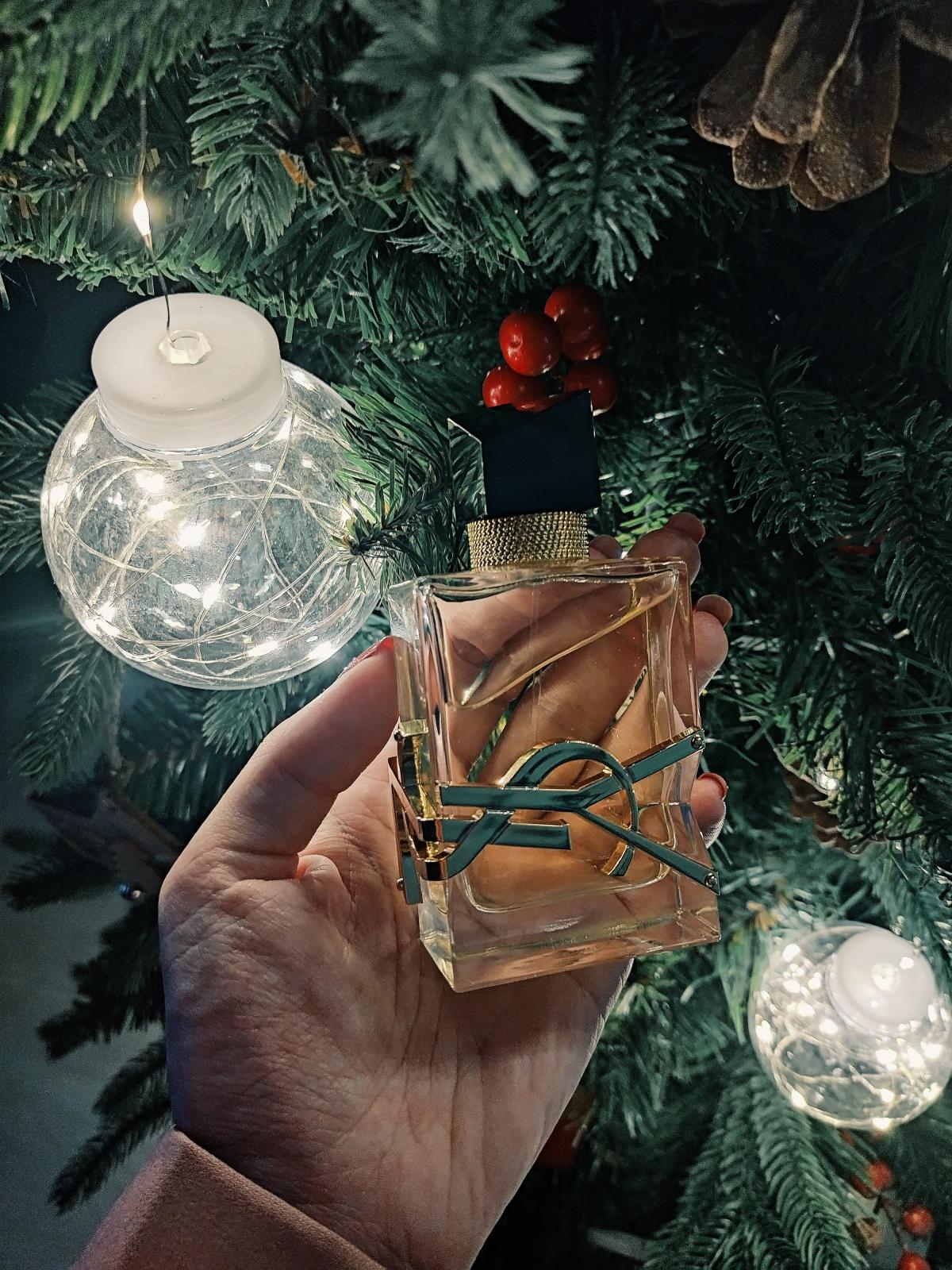 Libre Yves Saint Laurent άρωμα - ένα άρωμα για γυναίκες 2019
