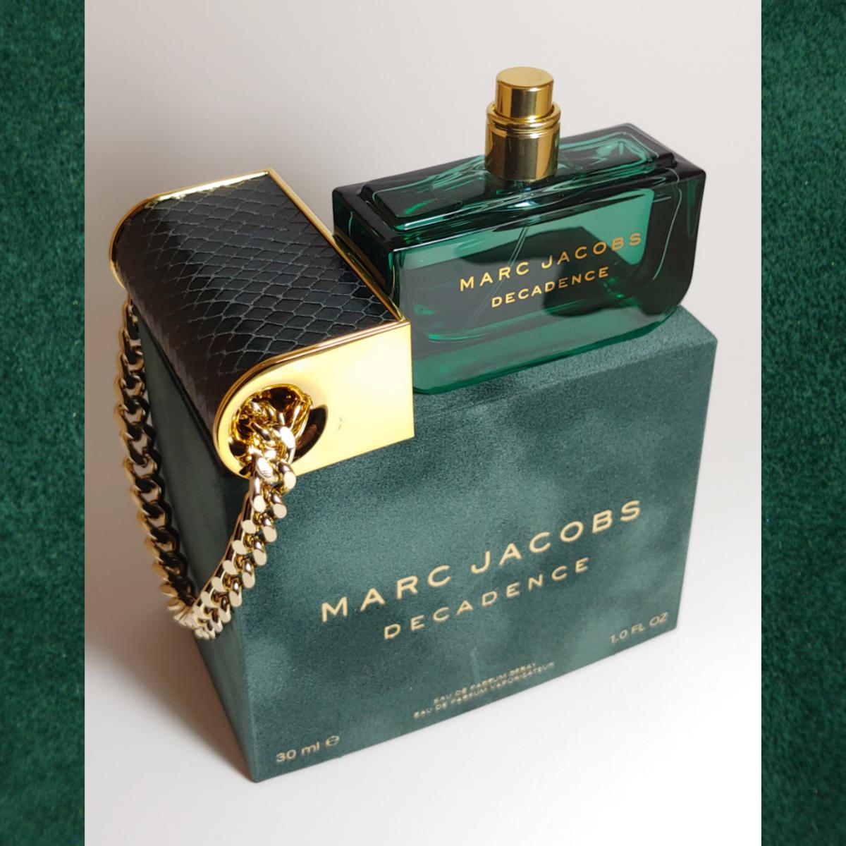 Decadence Marc Jacobs - una fragranza da donna 2015
