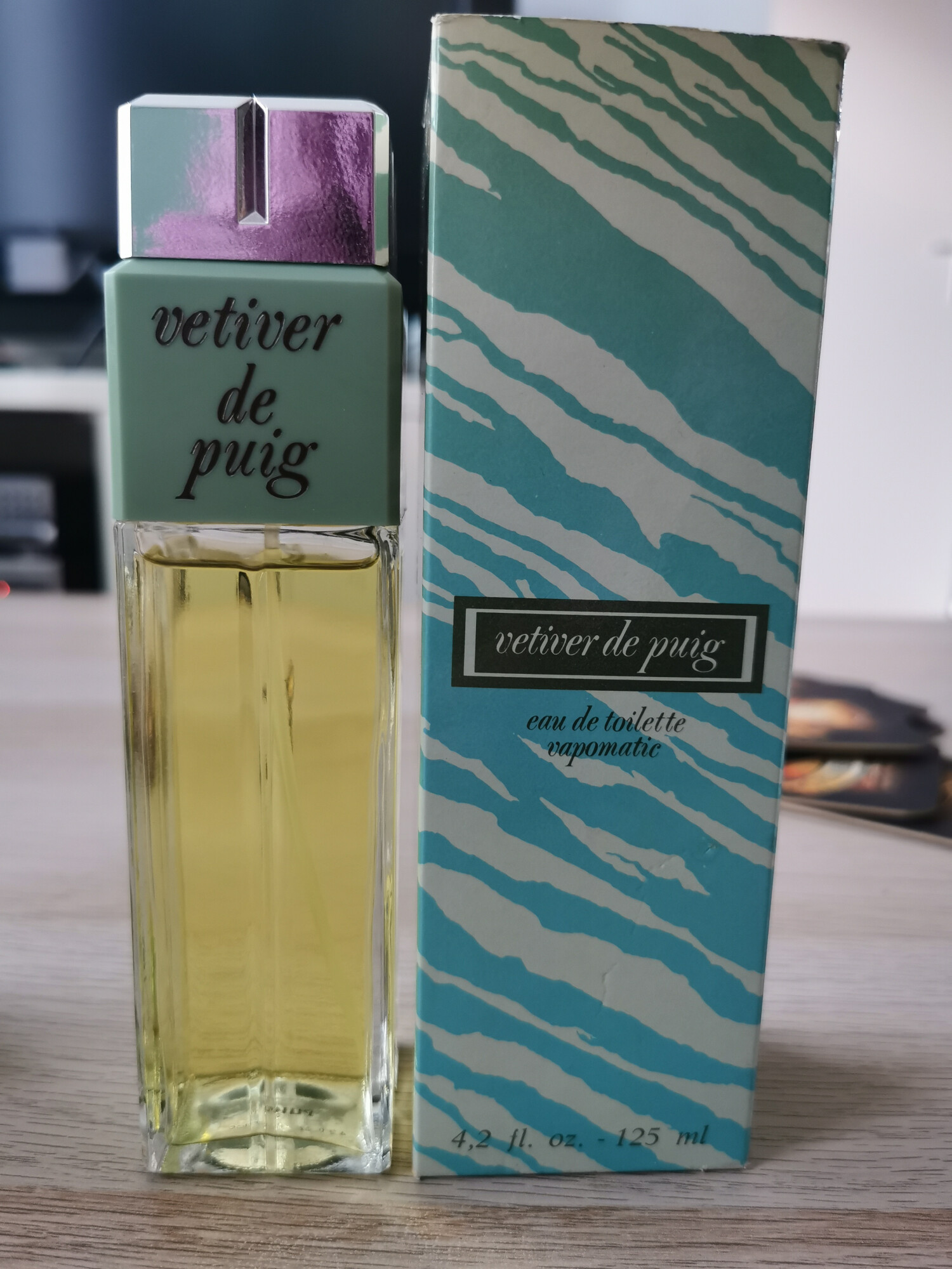 Vetiver de Puig Antonio Puig Cologne - un parfum pour homme 1978