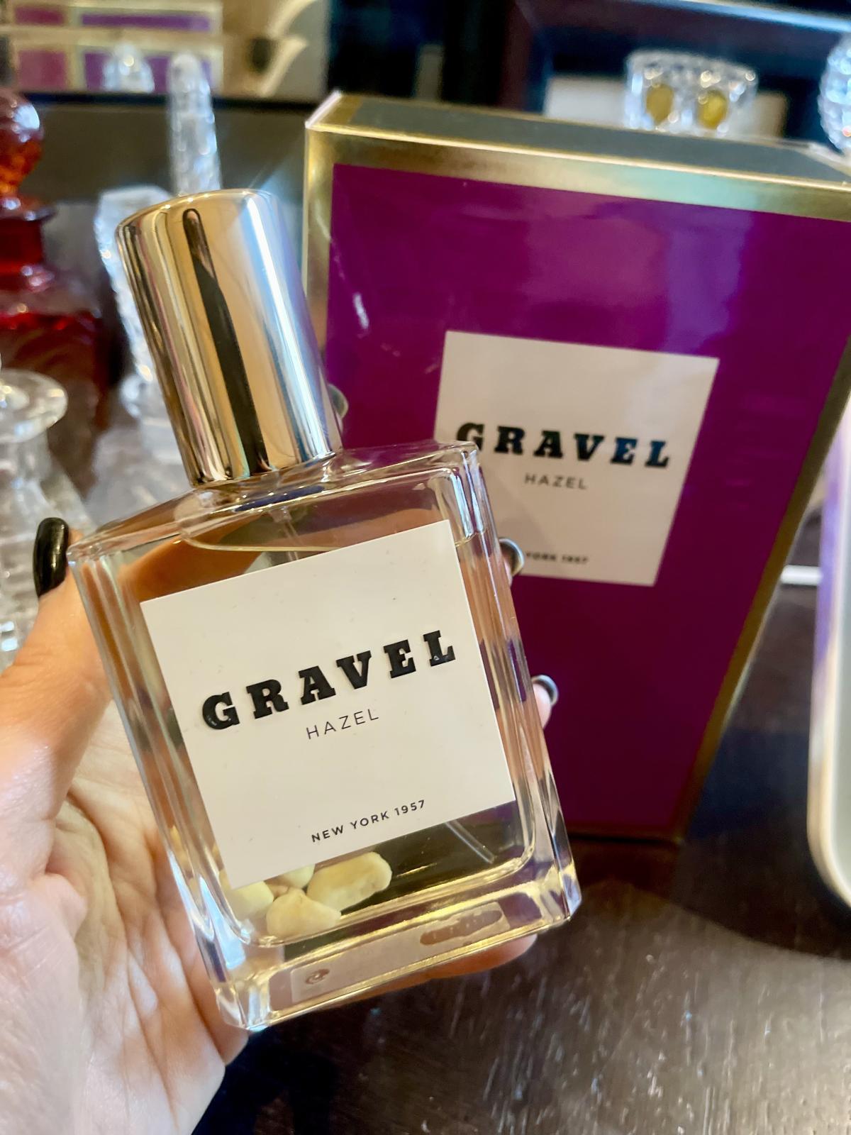 Hazel Gravel - una novità fragranza unisex 2023