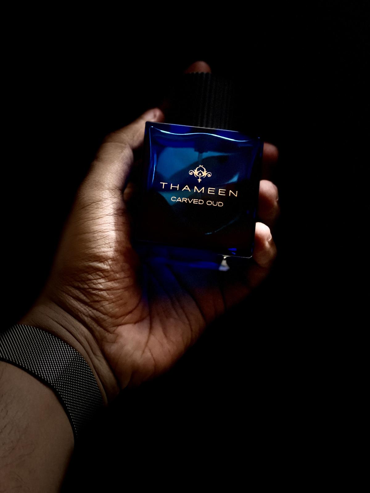 Carved Oud Thameen fragancia - una fragancia para Hombres y Mujeres 2013