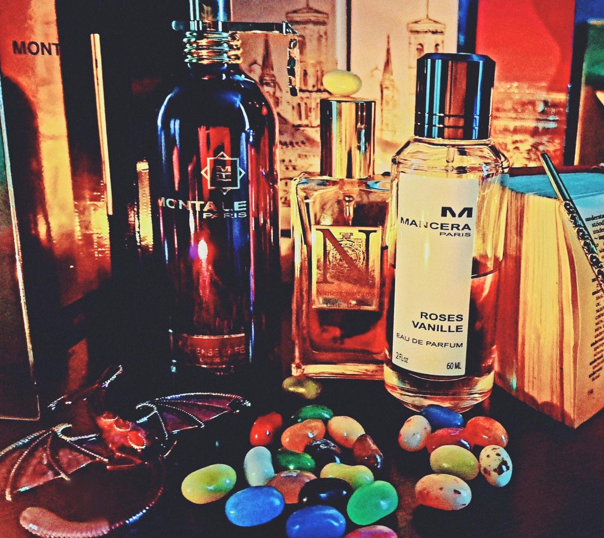 Roses Vanille Mancera - una fragranza da donna 2011