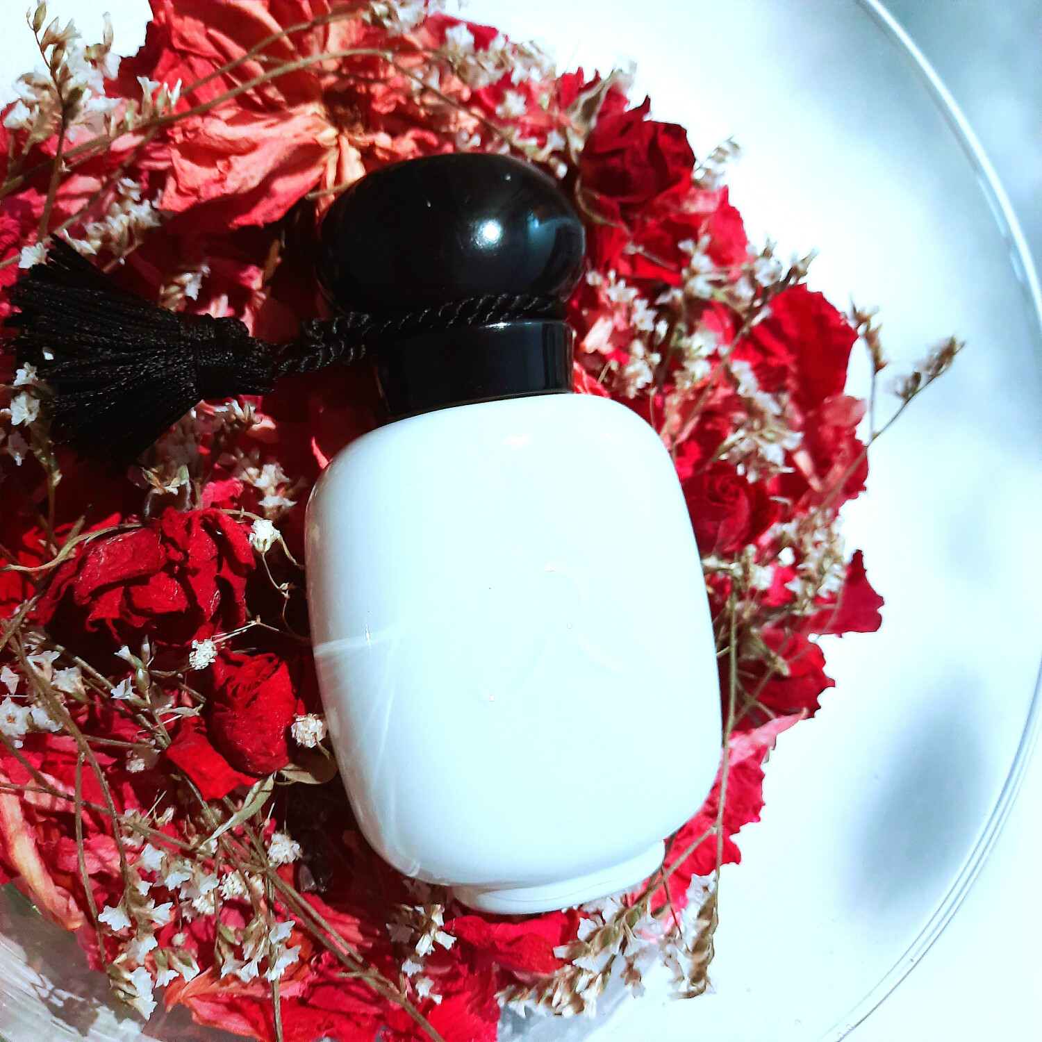 Rose Par Essence Les Parfums de Rosine parfum - un parfum pour homme et ...