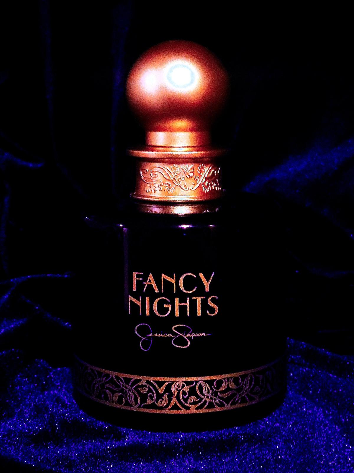 Fancy Nights Jessica Simpson fragancia - una fragancia para Mujeres 2010