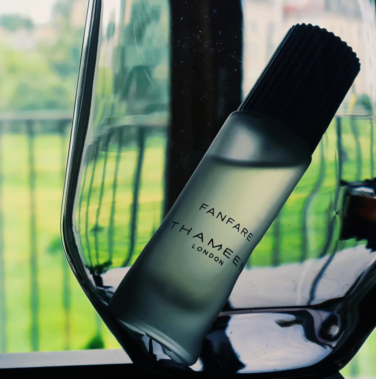 Fanfare Thameen fragancia - una nuevo fragancia para Hombres y Mujeres 2023