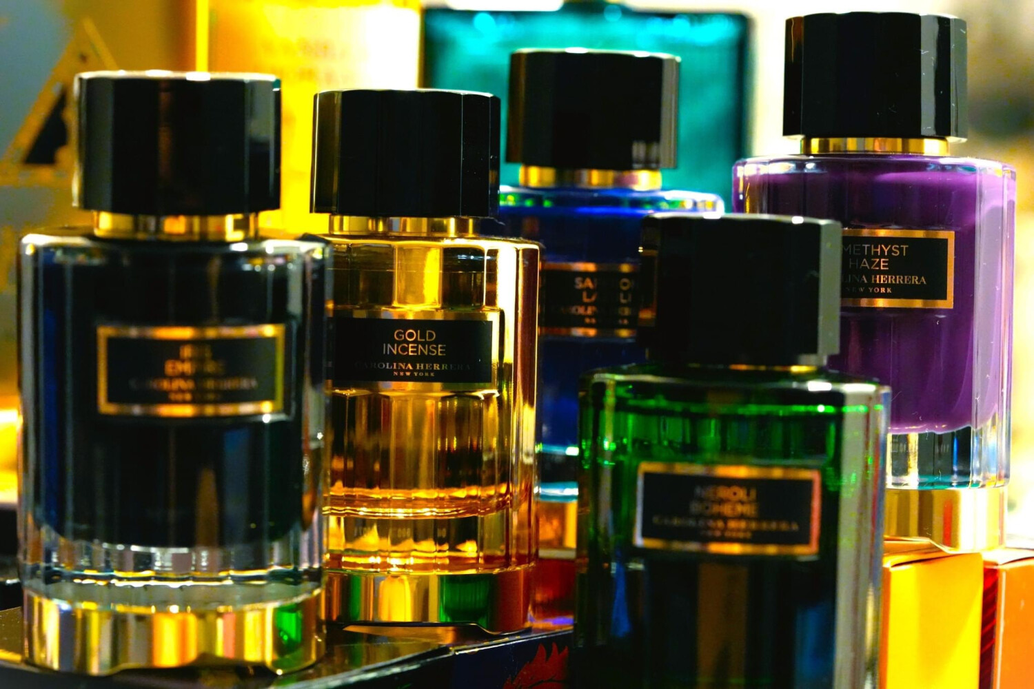 Gold Incense Carolina Herrera perfume - a fragrância Compartilhável 2017