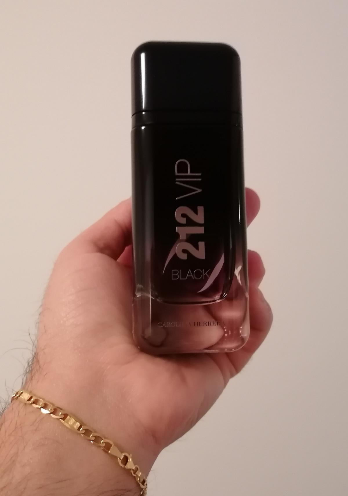 212 VIP Black Carolina Herrera - una fragranza da uomo 2017