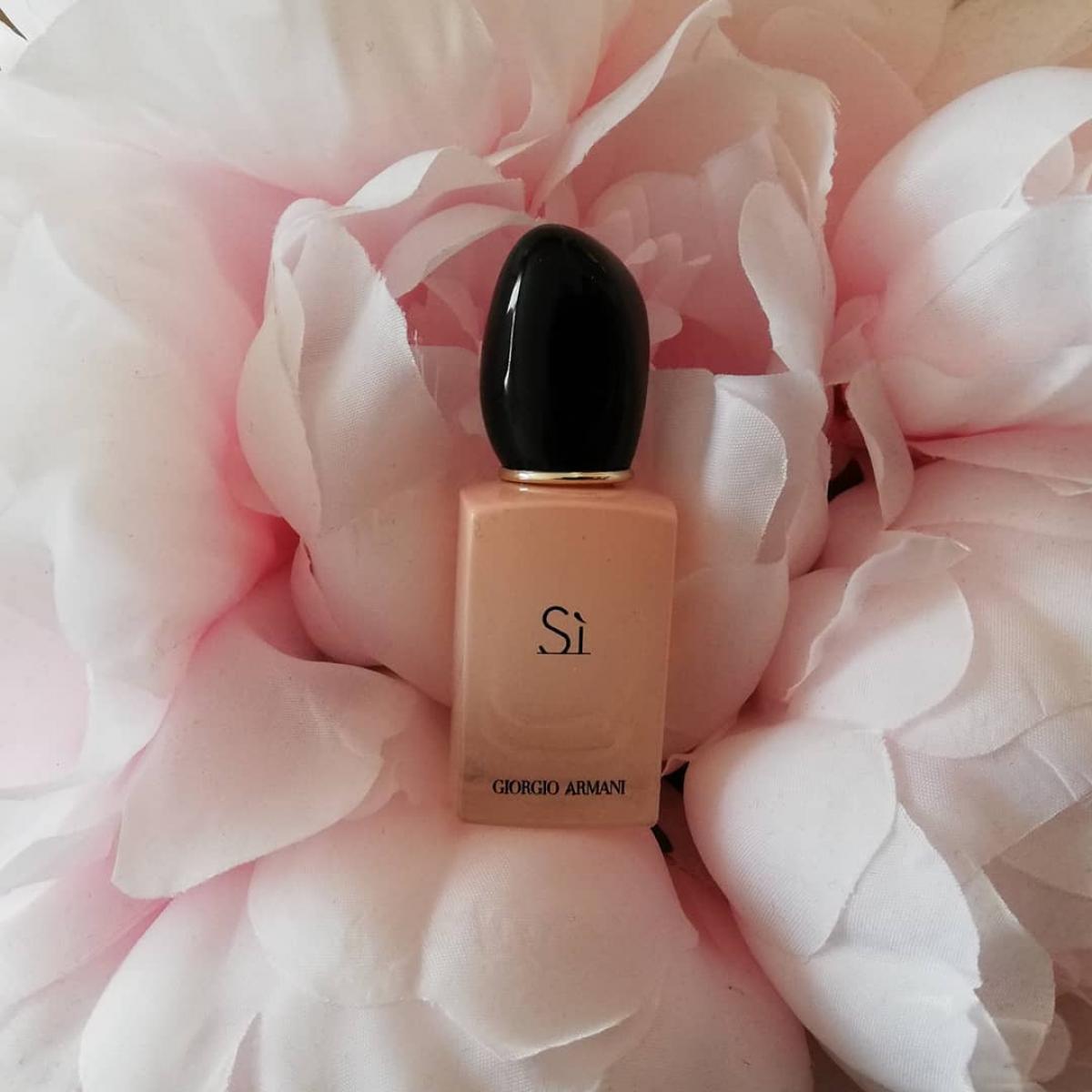 Sì Fiori Giorgio Armani Parfum - ein es Parfum für Frauen 2019