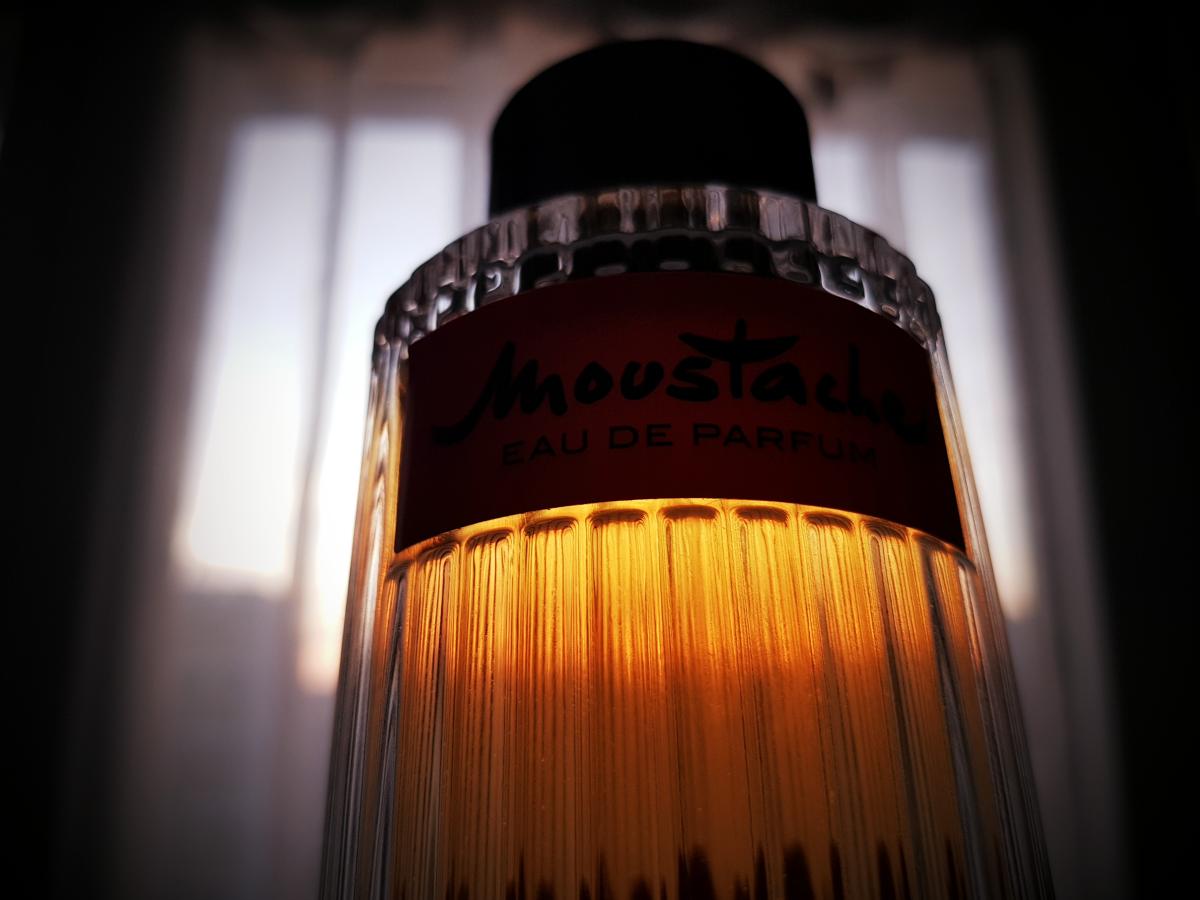 Moustache Eau de Parfum Rochas Colônia - a fragrância Masculino 2018