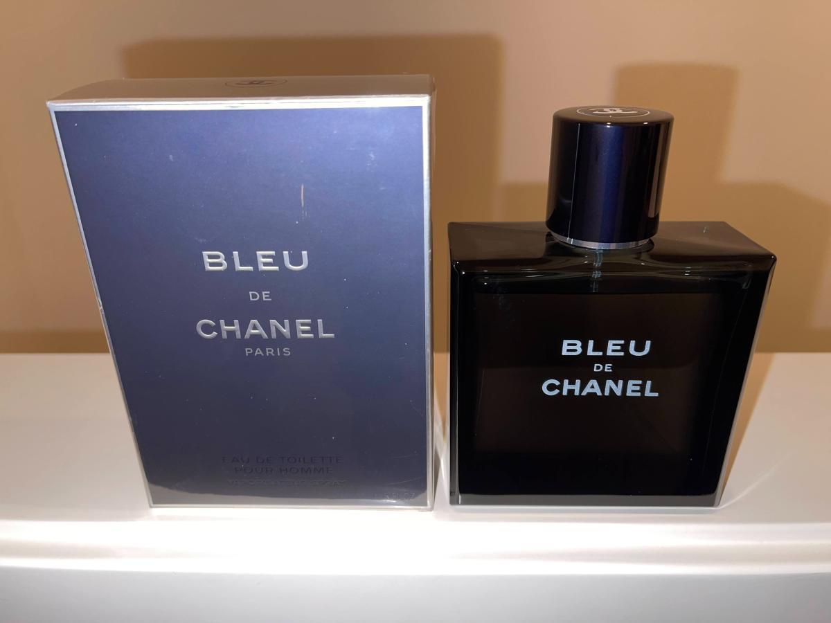 Bleu de Chanel Chanel Colonia - una fragancia para Hombres 2010
