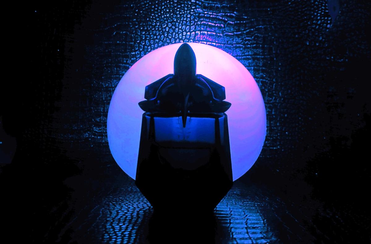 Alien Mugler perfume - a fragrância Feminino 2005