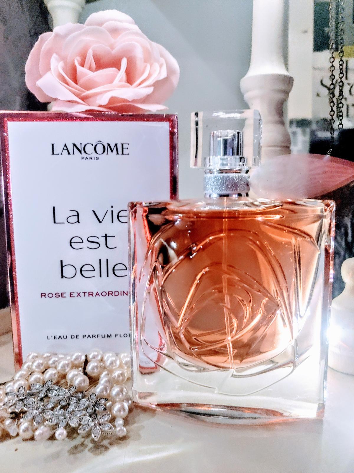 La Vie Est Belle Rose Extraordinaire Lancôme - una novità fragranza da donna 2024