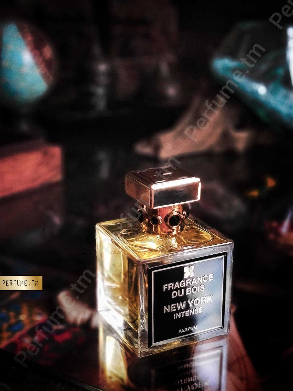 New York Intense Fragrance Du Bois - una fragranza unisex 2020