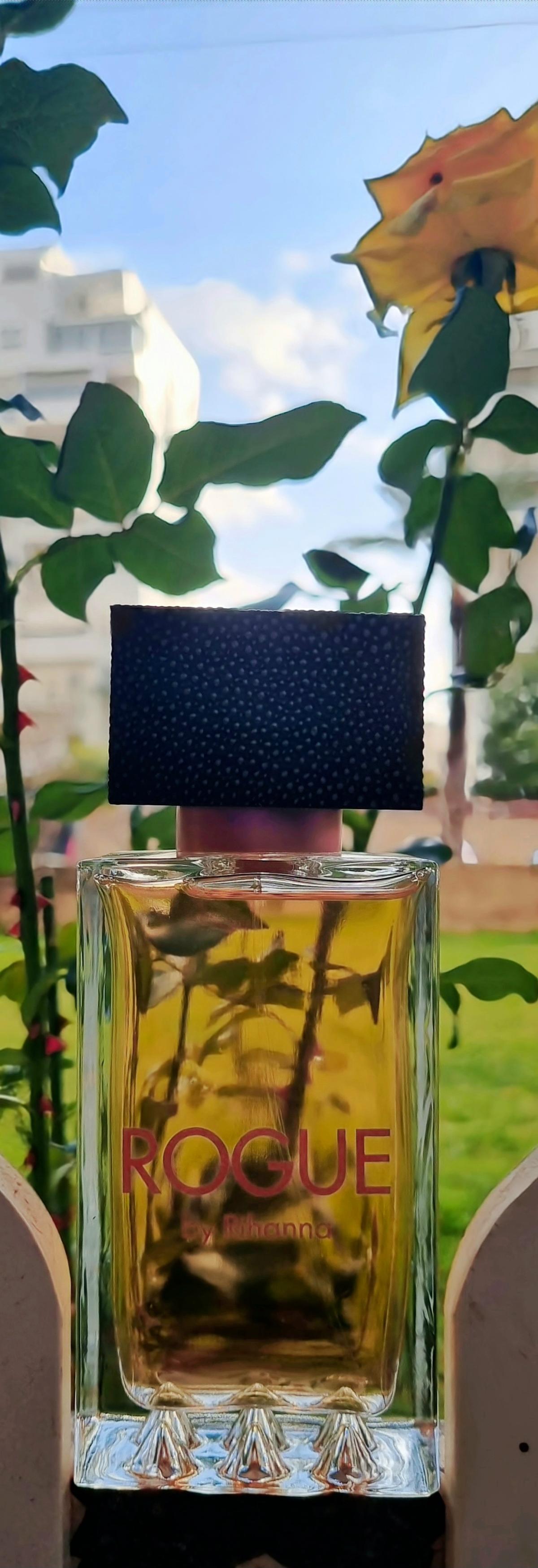 Rogue Rihanna άρωμα - ένα άρωμα για γυναίκες 2013