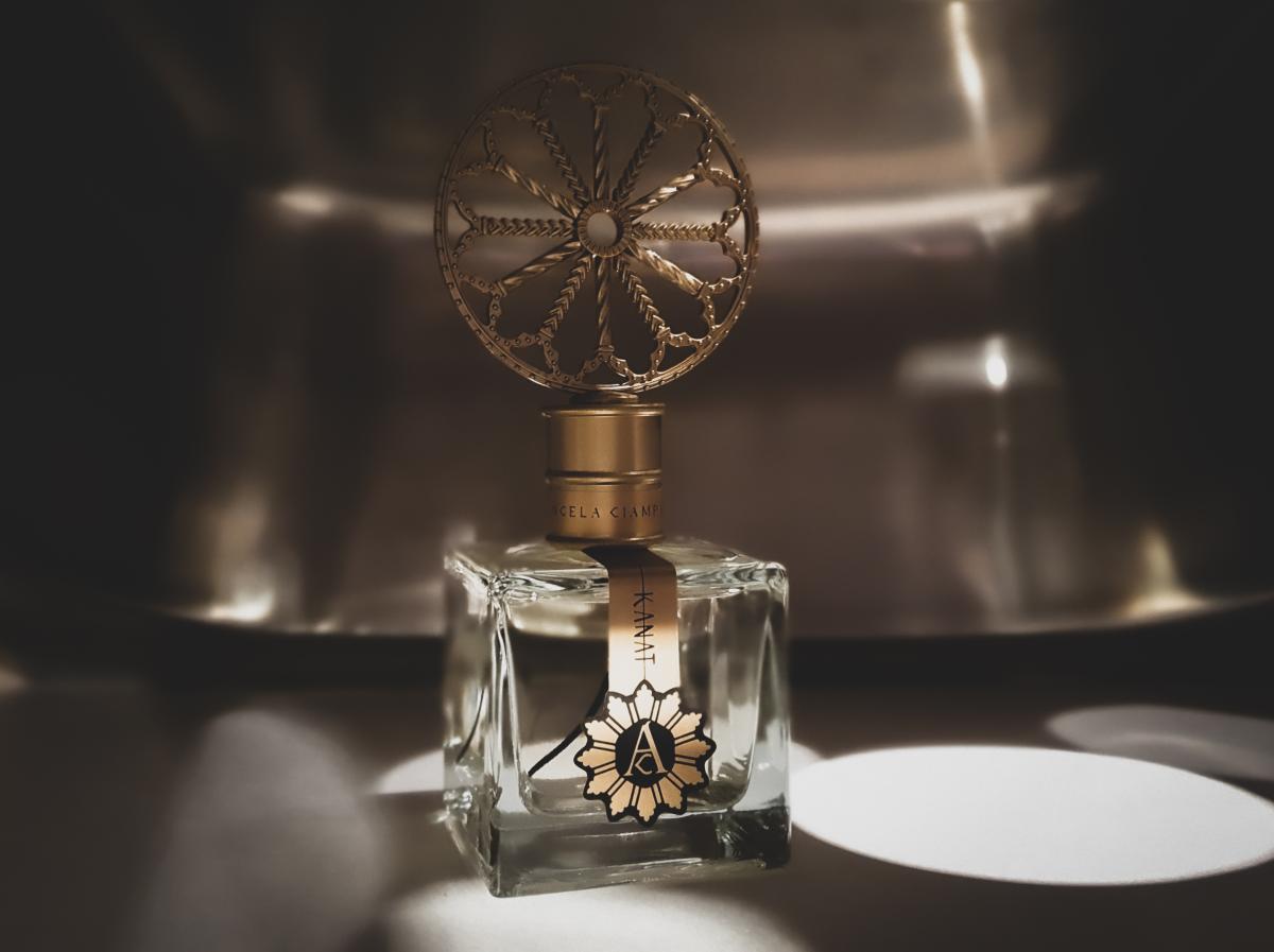 Kanat Angela Ciampagna parfum - een geur voor dames en heren 2015