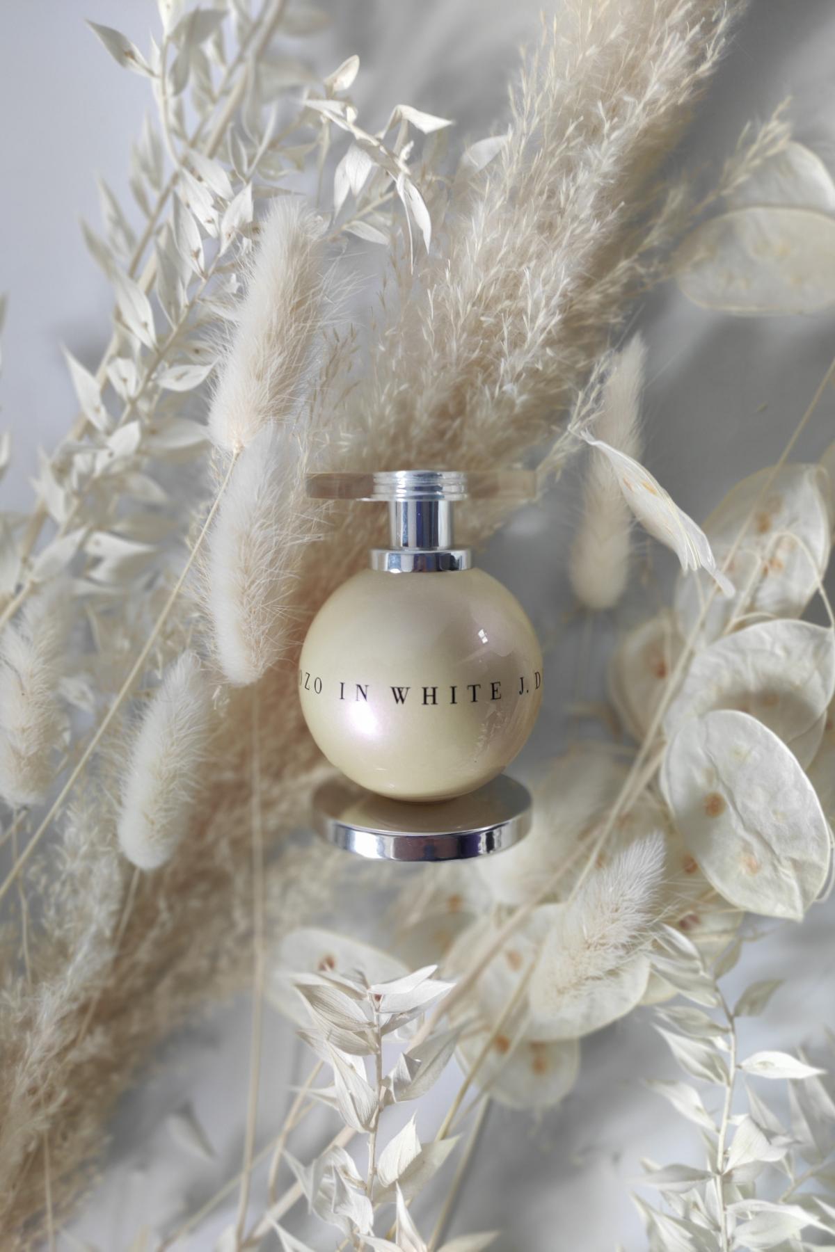 Jesus Del Pozo In White Jesus Del Pozo parfum - un parfum de dama 2007