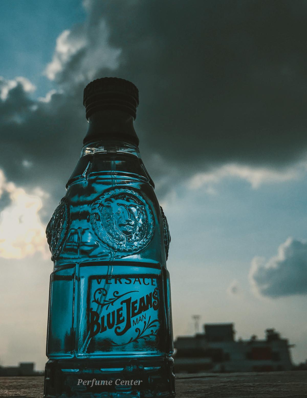 Blue Jeans Versace Cologne - un parfum pour homme 1994