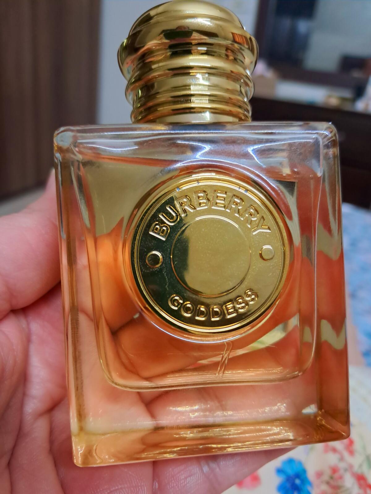 Goddess Burberry perfumy - to nowe perfumy dla kobiet 2023
