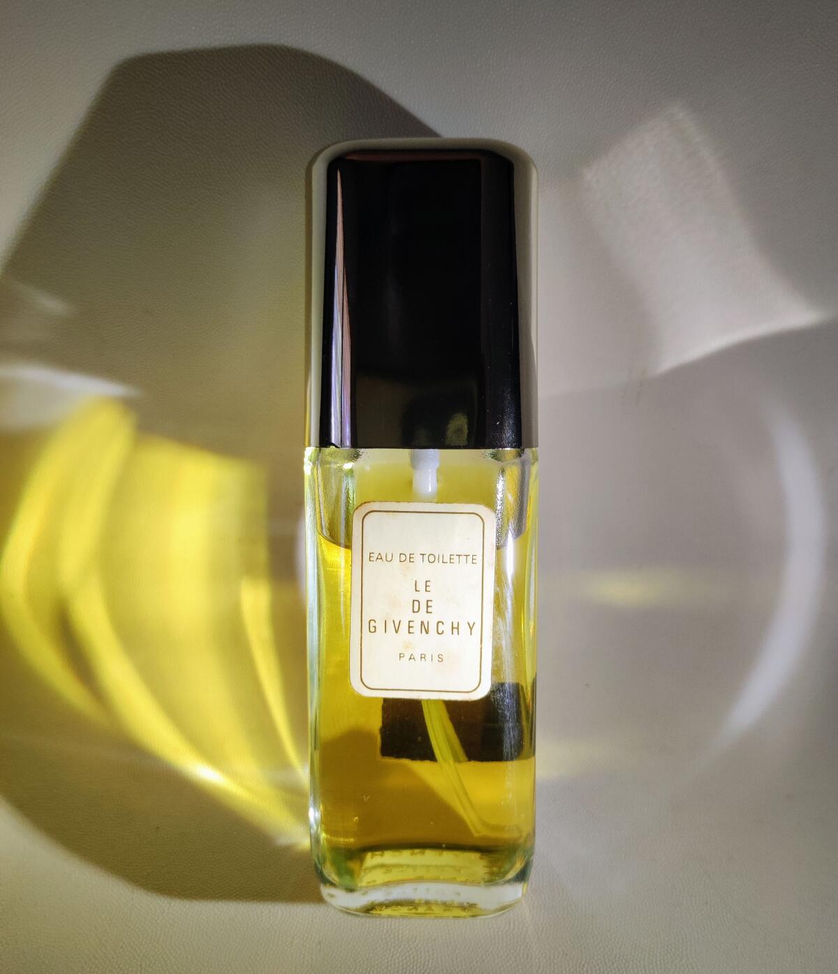 Le De Givenchy Givenchy parfum - un parfum pour femme 1957
