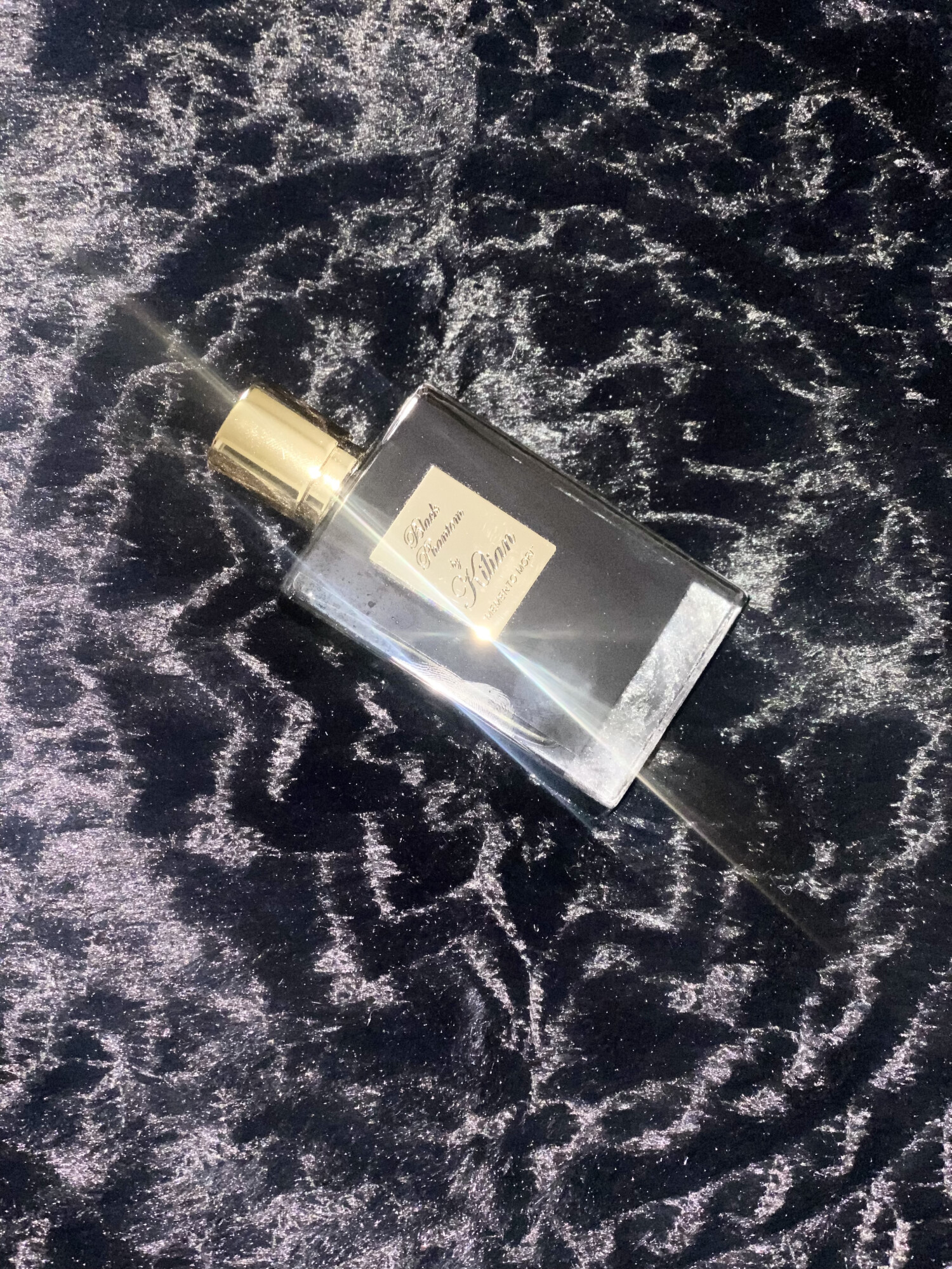 Black Phantom Memento Mori Anniversary Edition By Kilian parfum - un ...