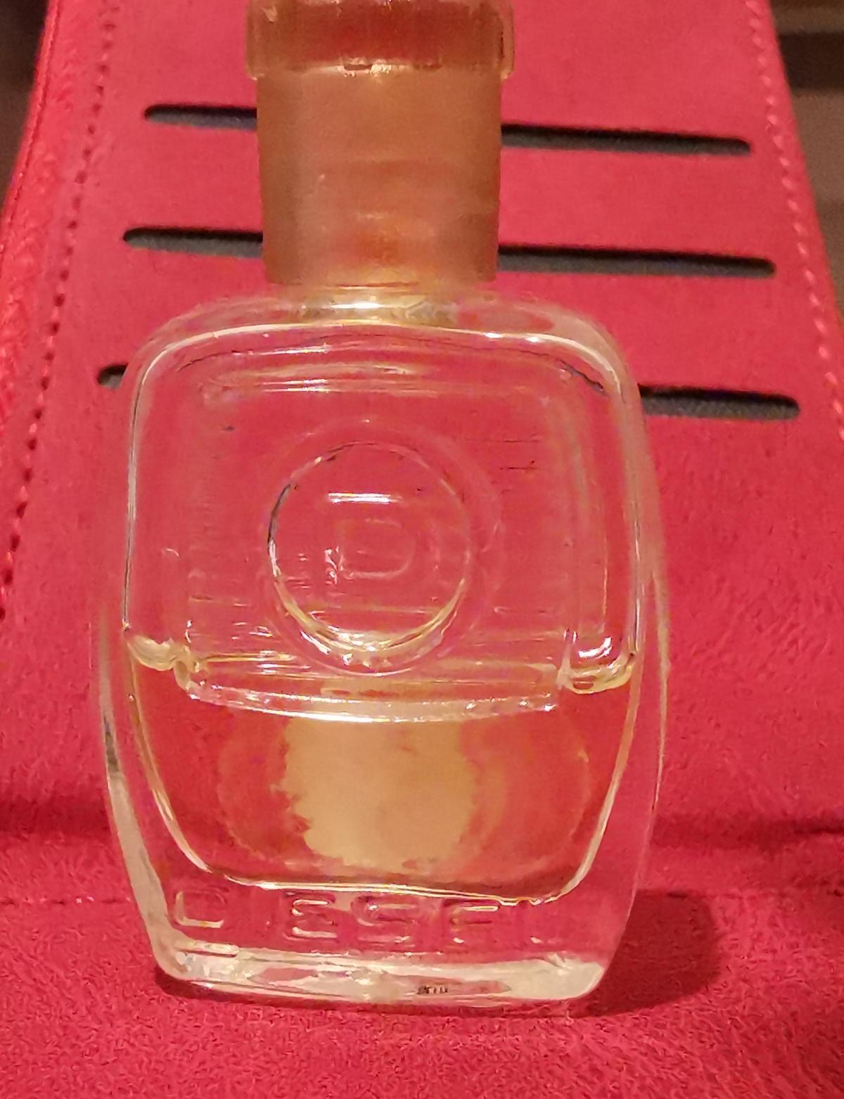 Diesel Diesel fragancia - una fragancia para Hombres y Mujeres 1996