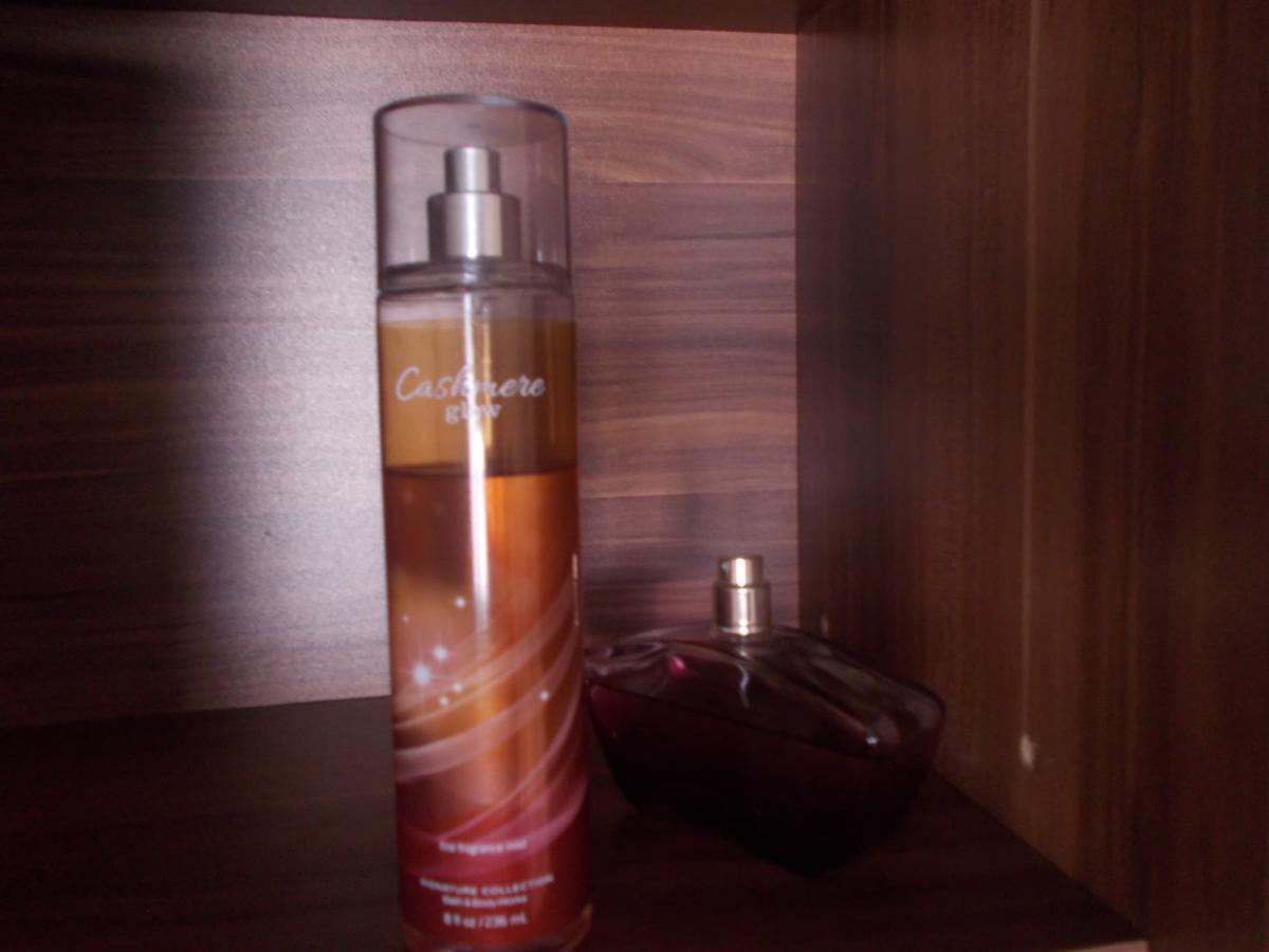 Cashmere Glow Bath & Body Works parfum - un parfum pour femme 2012