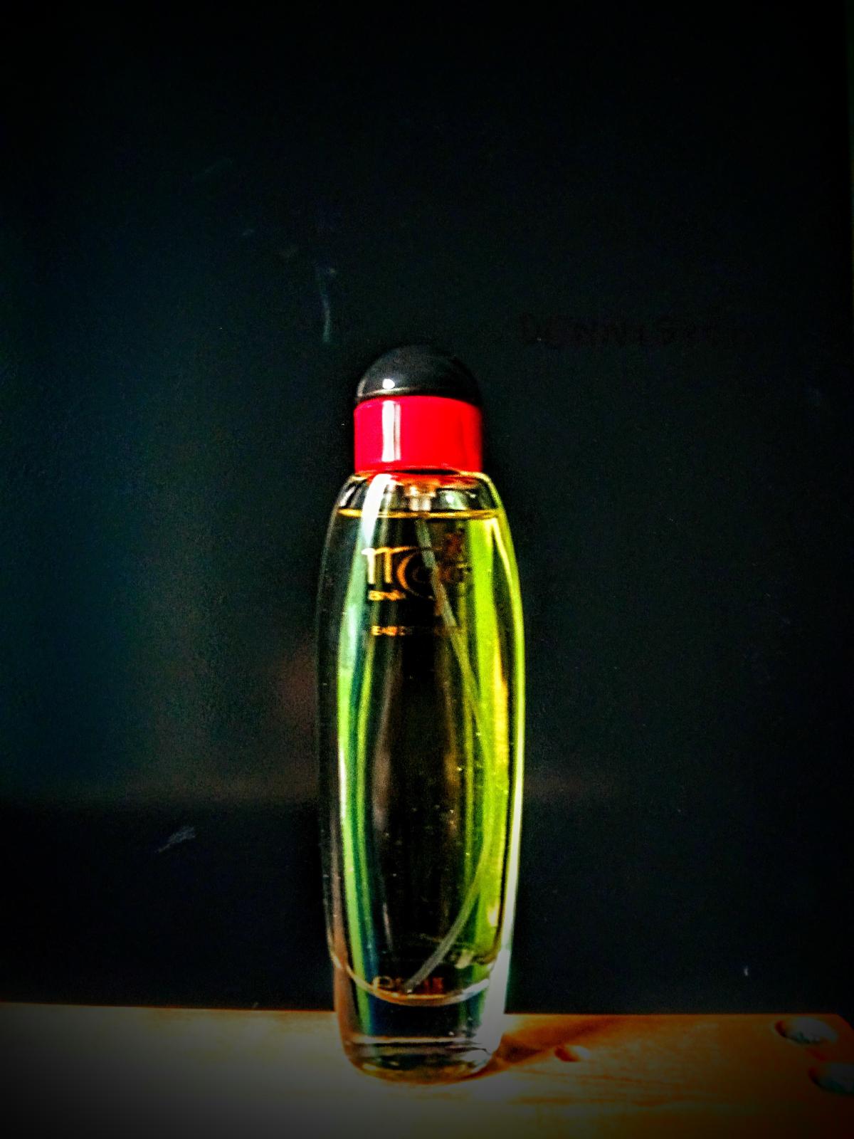 Maja Myrurgia parfum - un parfum pour femme 1921