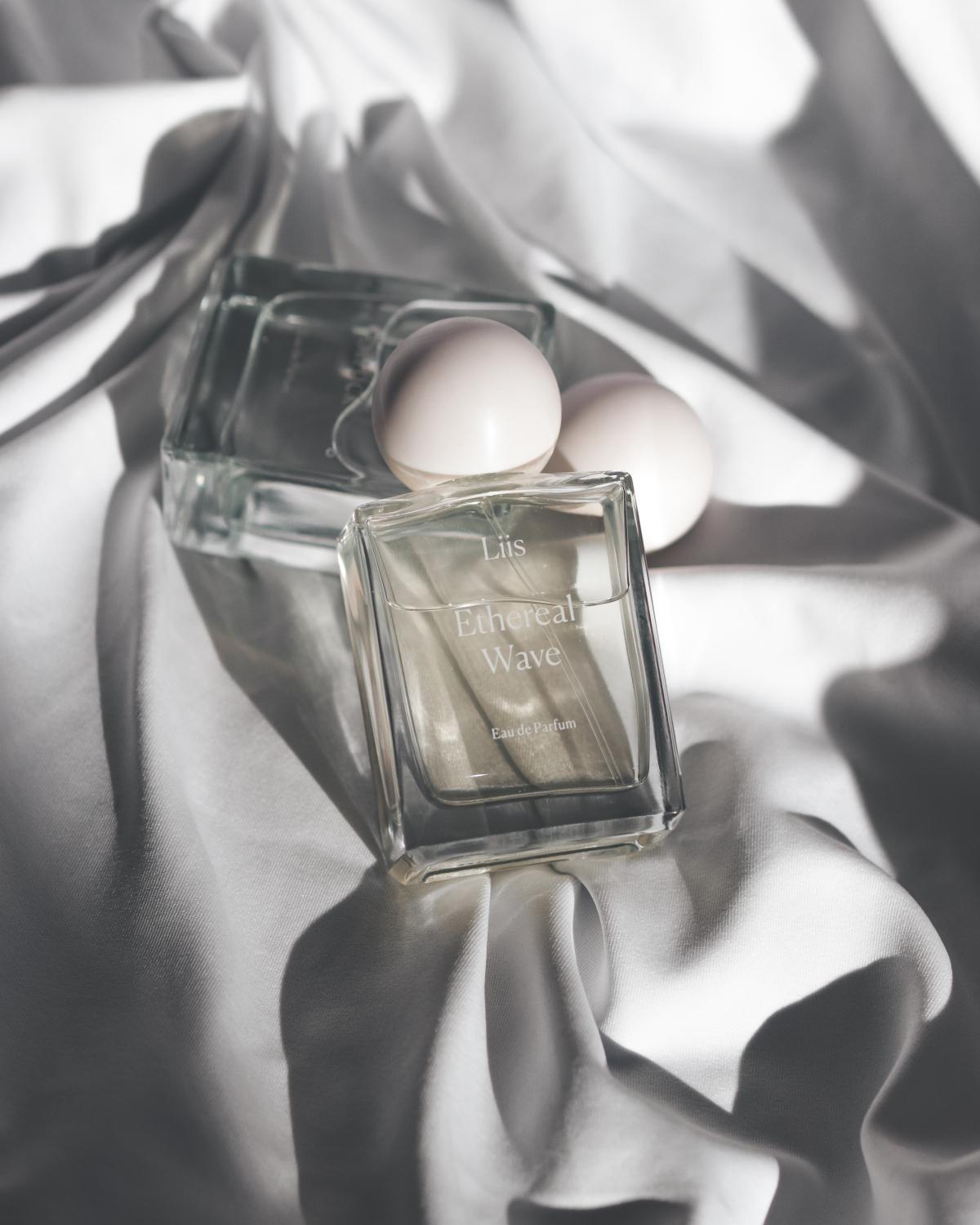 Ethereal Wave Liis - una novità fragranza unisex 2023