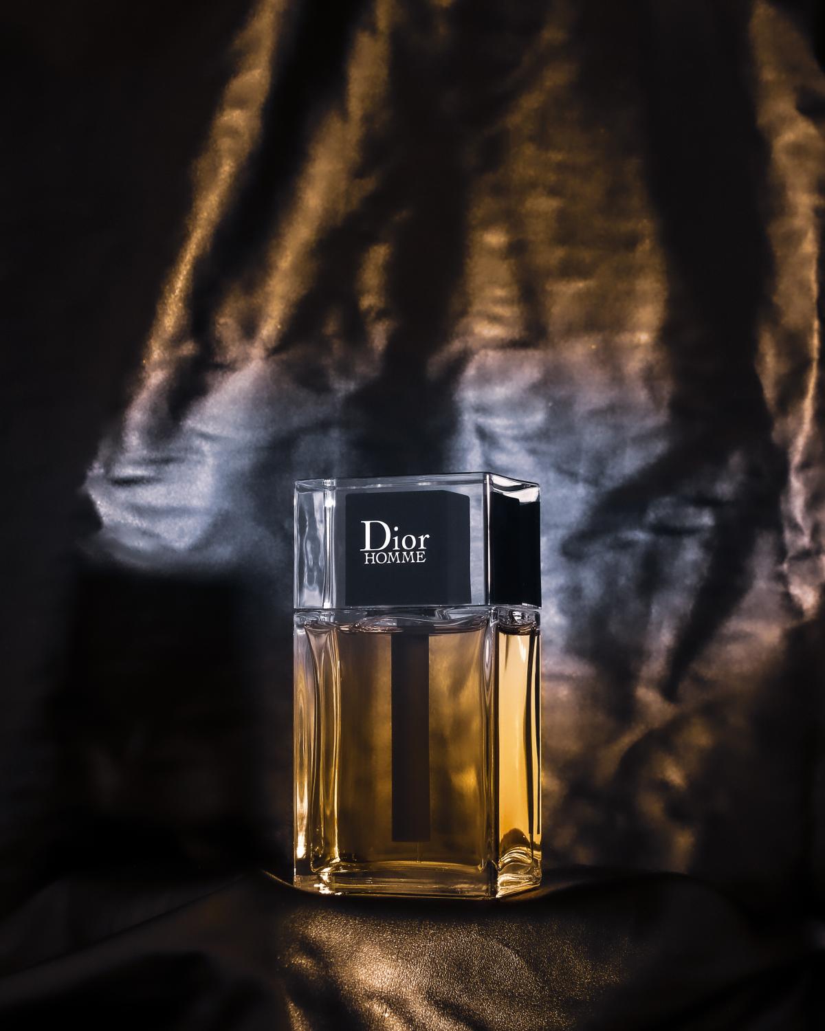 Dior Homme 2020 Dior Colonia - una fragancia para Hombres 2020