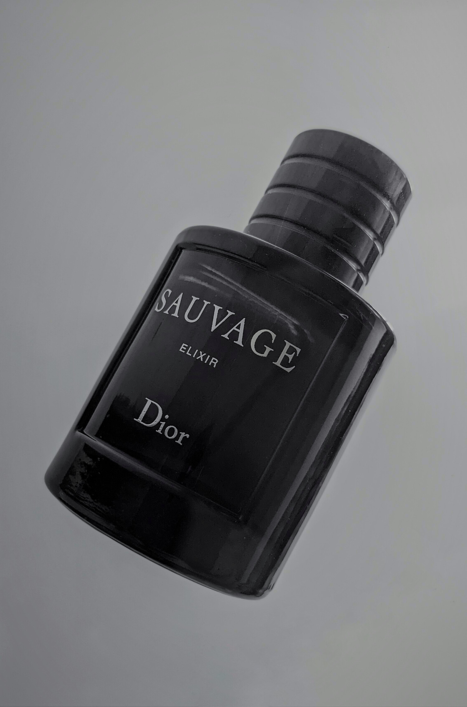 Sauvage Elixir Dior Cologne - un parfum pour homme 2021