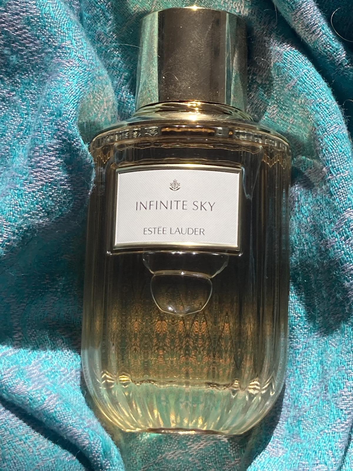 Infinite Sky Estée Lauder - una fragranza unisex 2021