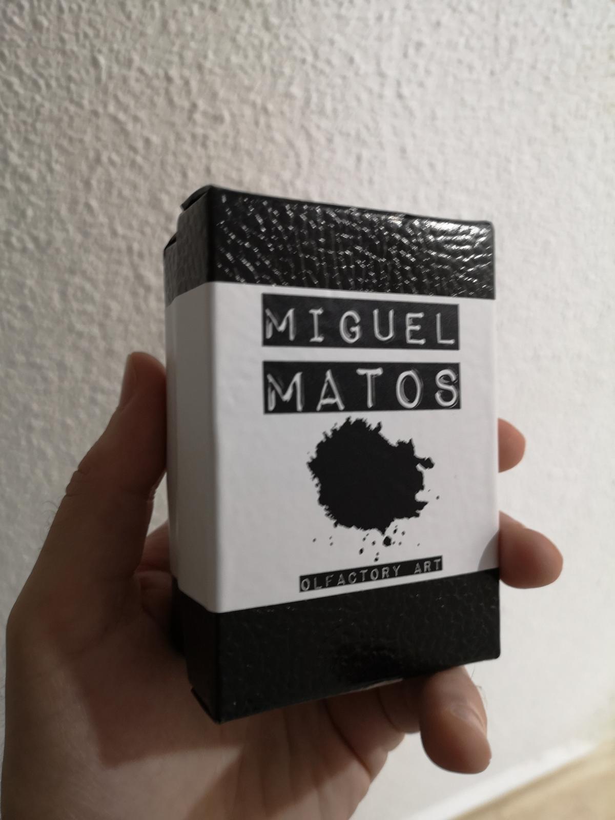 La Piscine Miguel Matos - una fragranza unisex 2019
