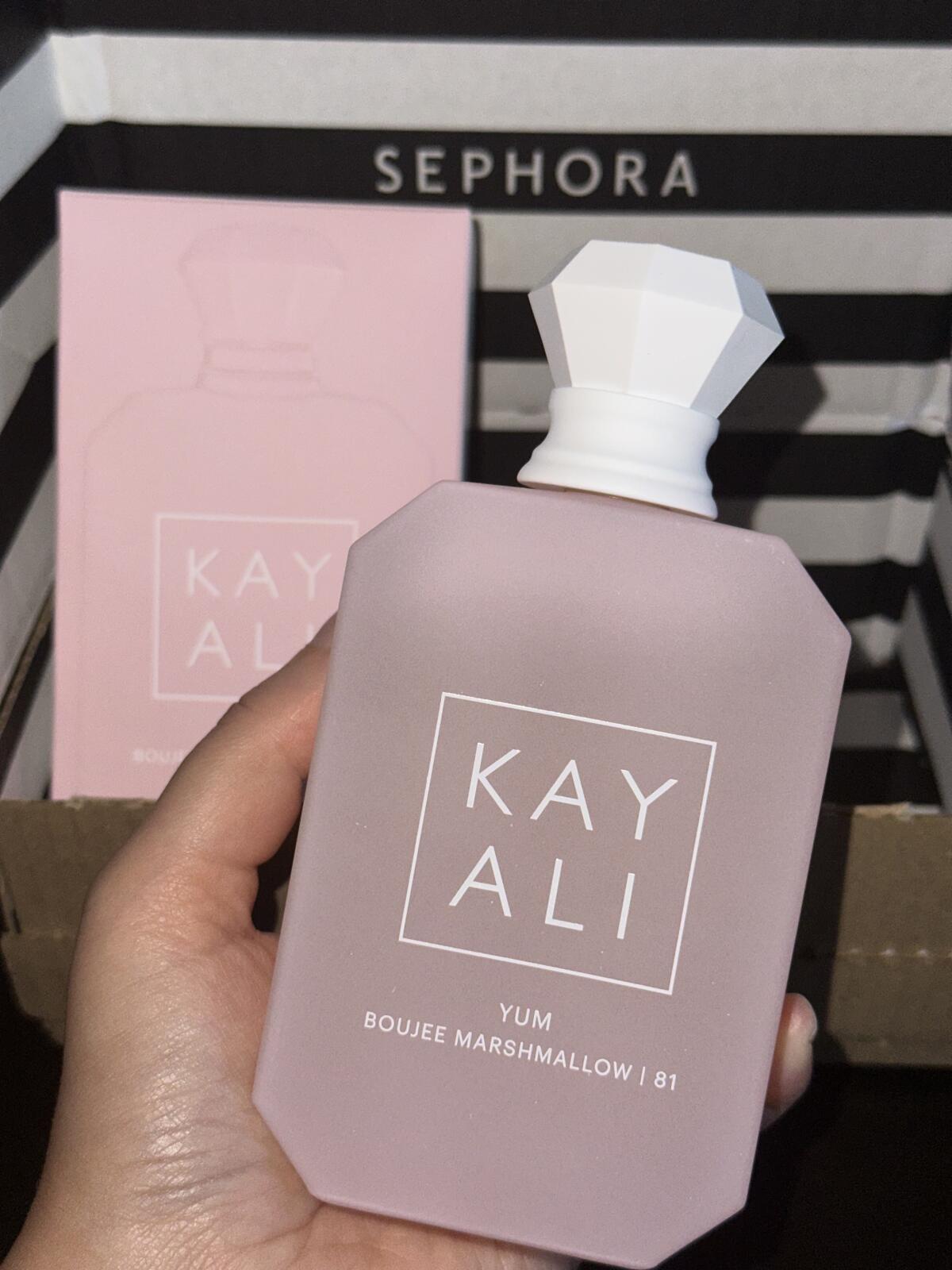 Yum Boujee Marshmallow | 81 Kayali Fragrances perfume - a novo ...