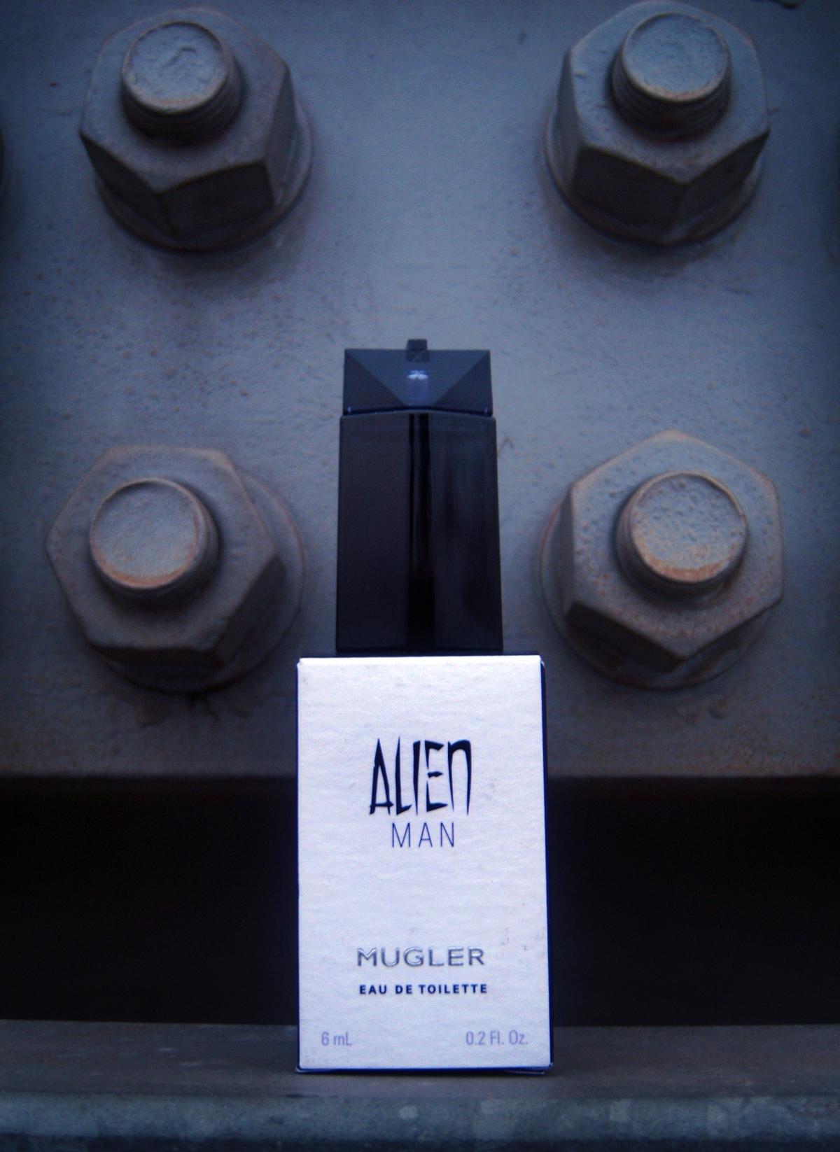 Alien Man Mugler Colônia - a fragrância Masculino 2018