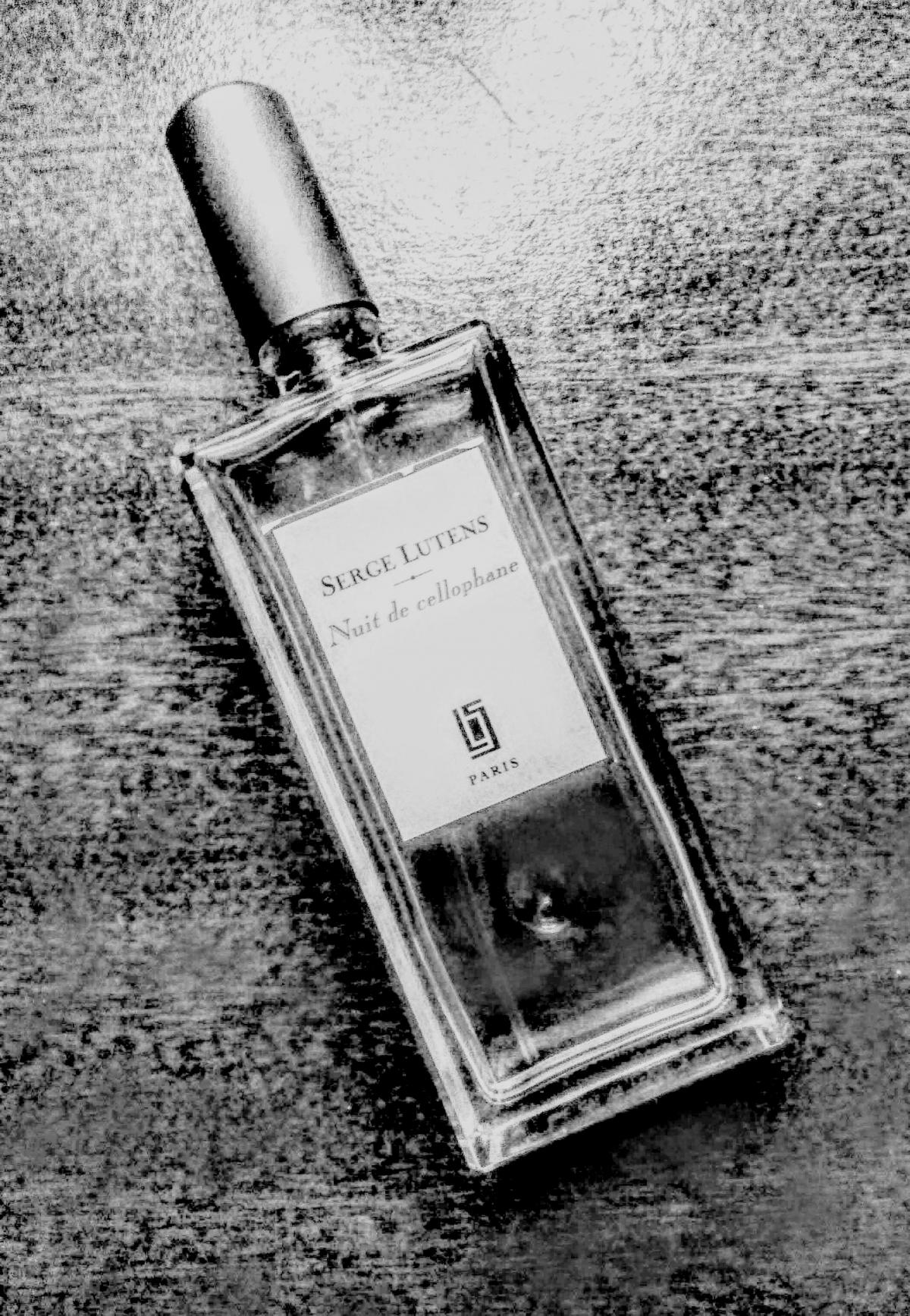 Nuit de Cellophane Serge Lutens perfume - a fragrância Compartilhável 2009
