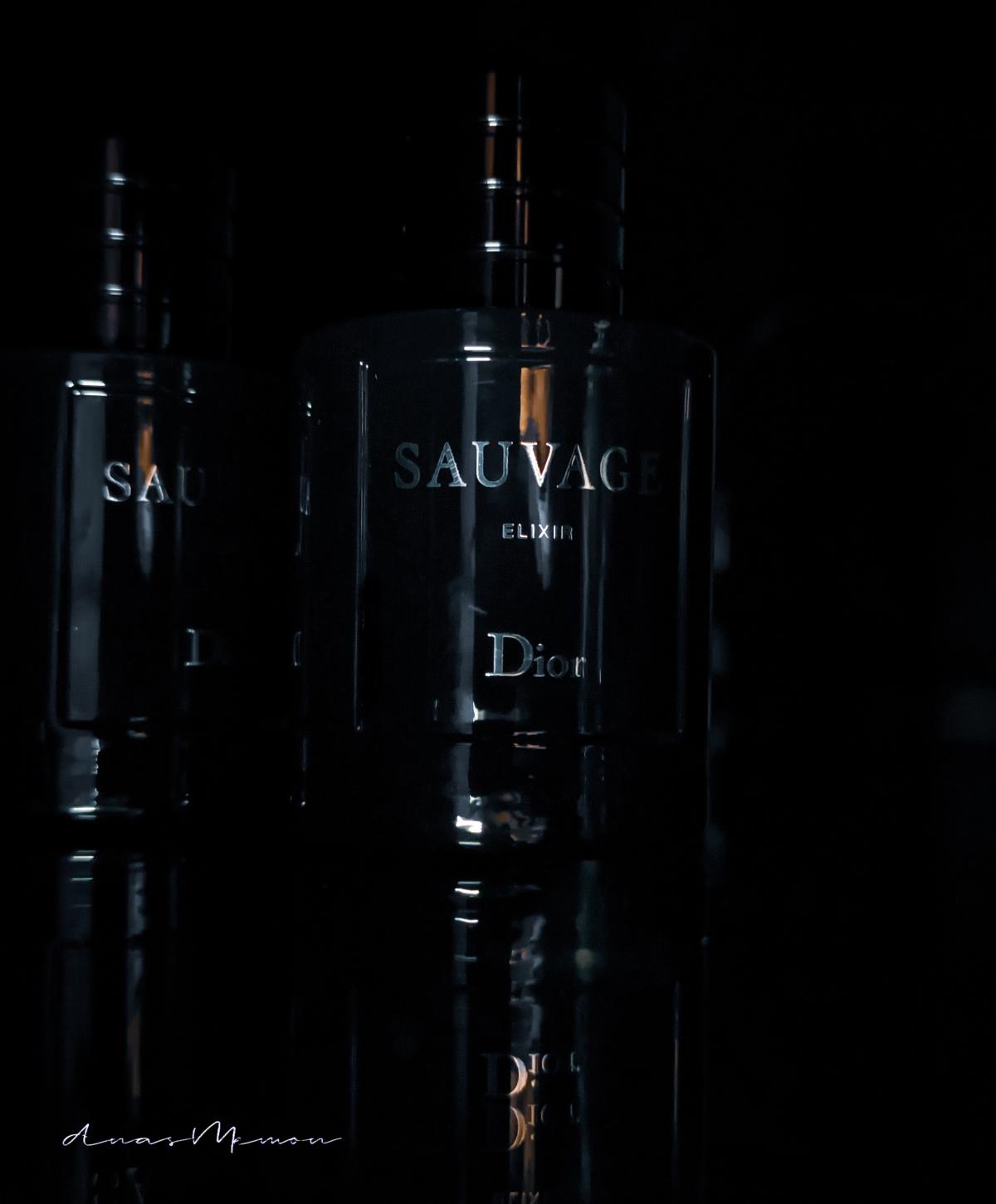 Sauvage Elixir Dior Colônia - a fragrância Masculino 2021