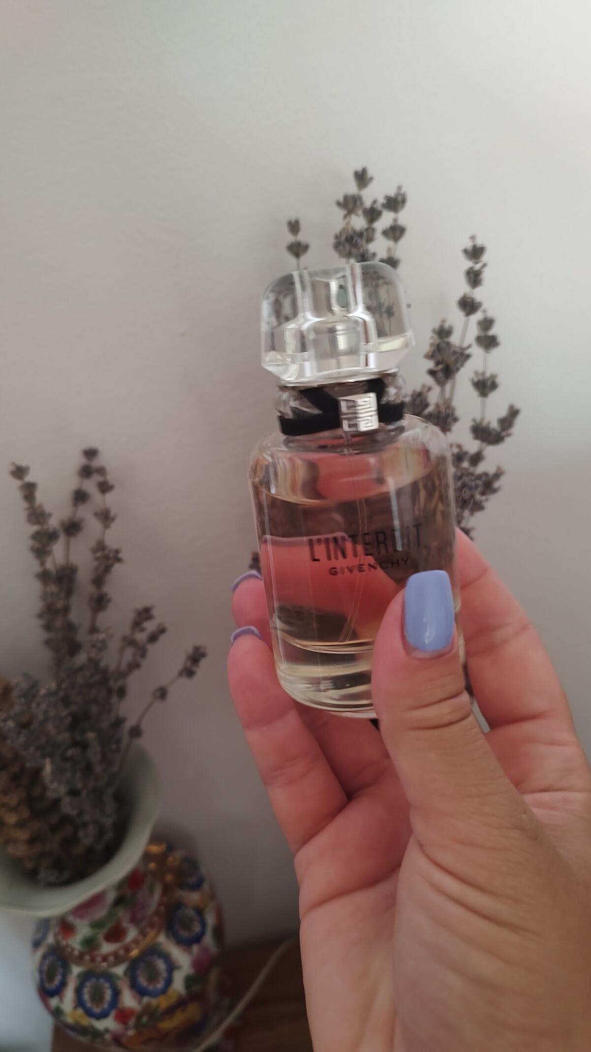 L'Interdit Eau de Toilette (2022) Givenchy fragancia - una nuevo ...