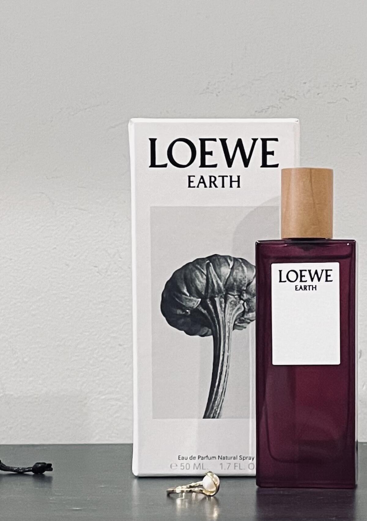 Earth Loewe fragancia - una nuevo fragancia para Hombres y Mujeres 2022
