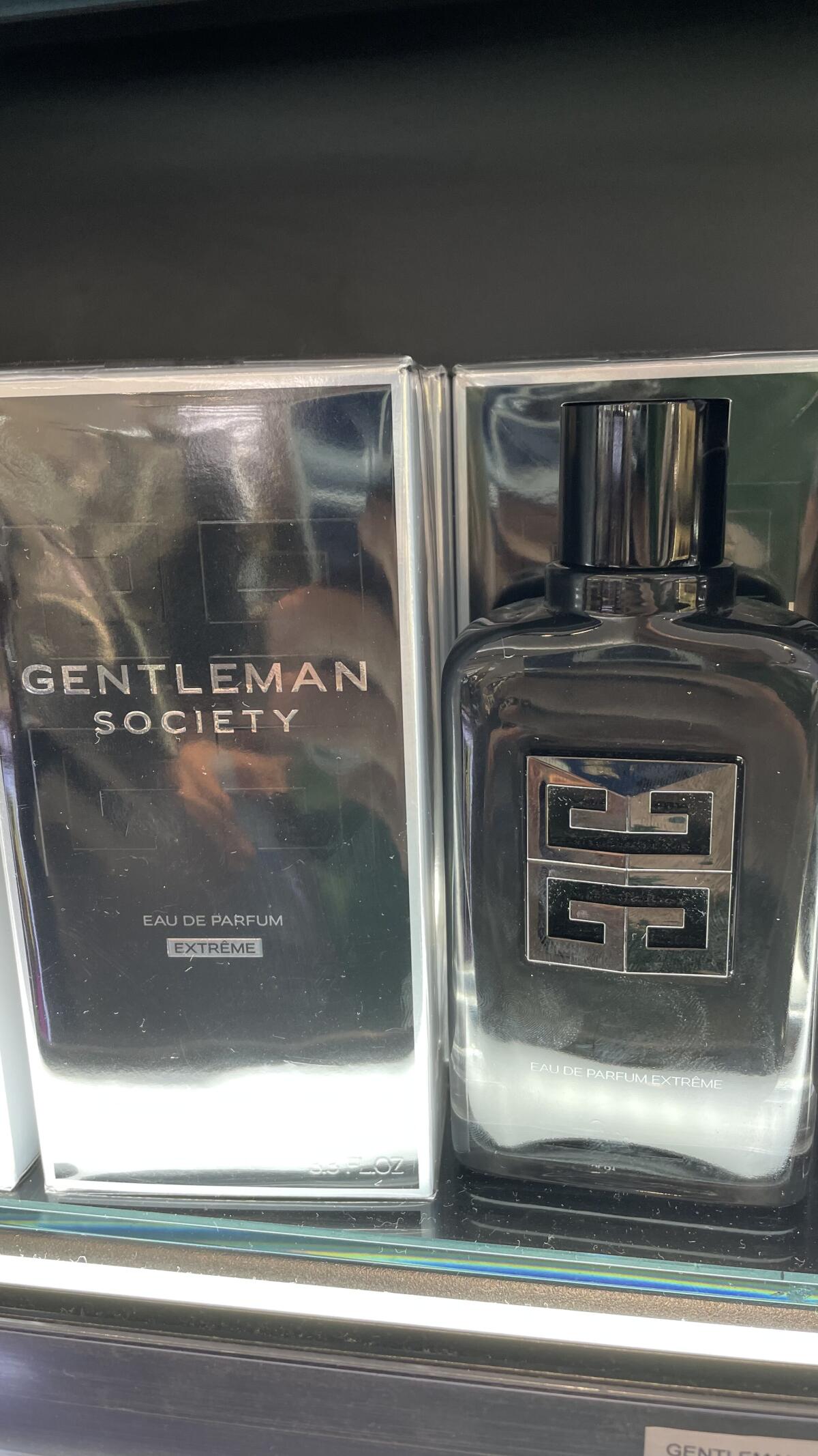 Gentleman Society Eau de Parfum Extrême Givenchy kolínská - a Nový vůně ...