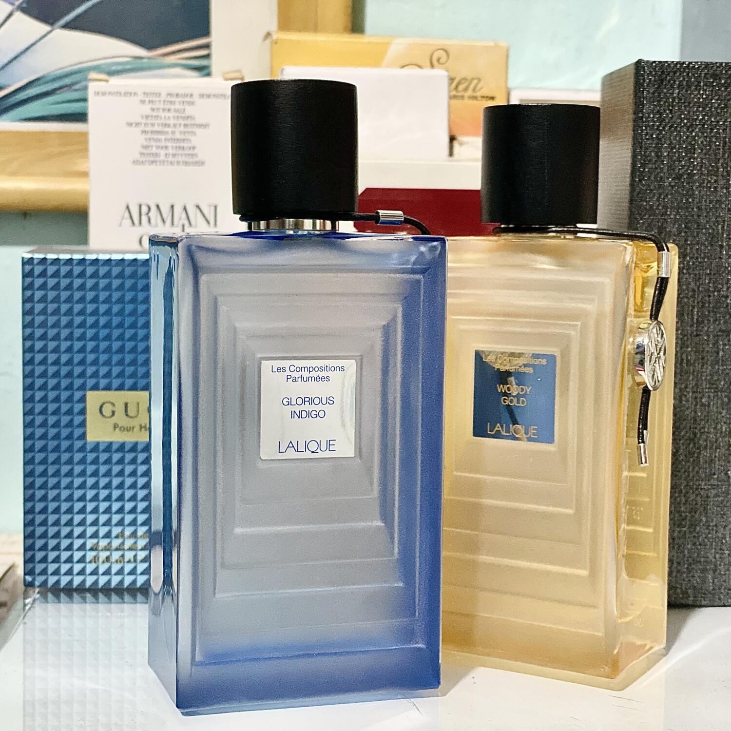 Glorious Indigo Lalique parfum - un parfum pour homme et femme 2020