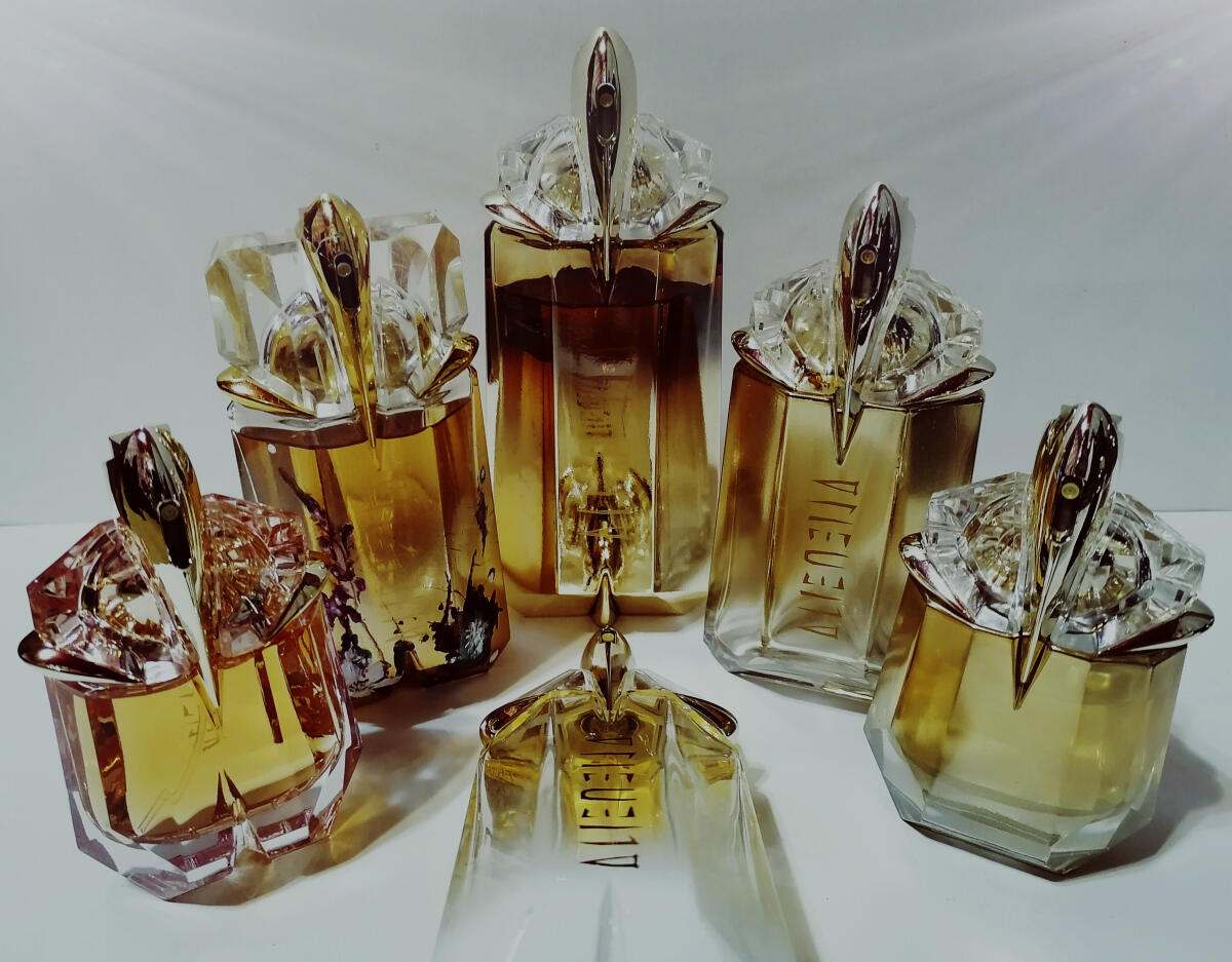 Alien Flora Futura Mugler perfume - a fragrância Feminino 2018