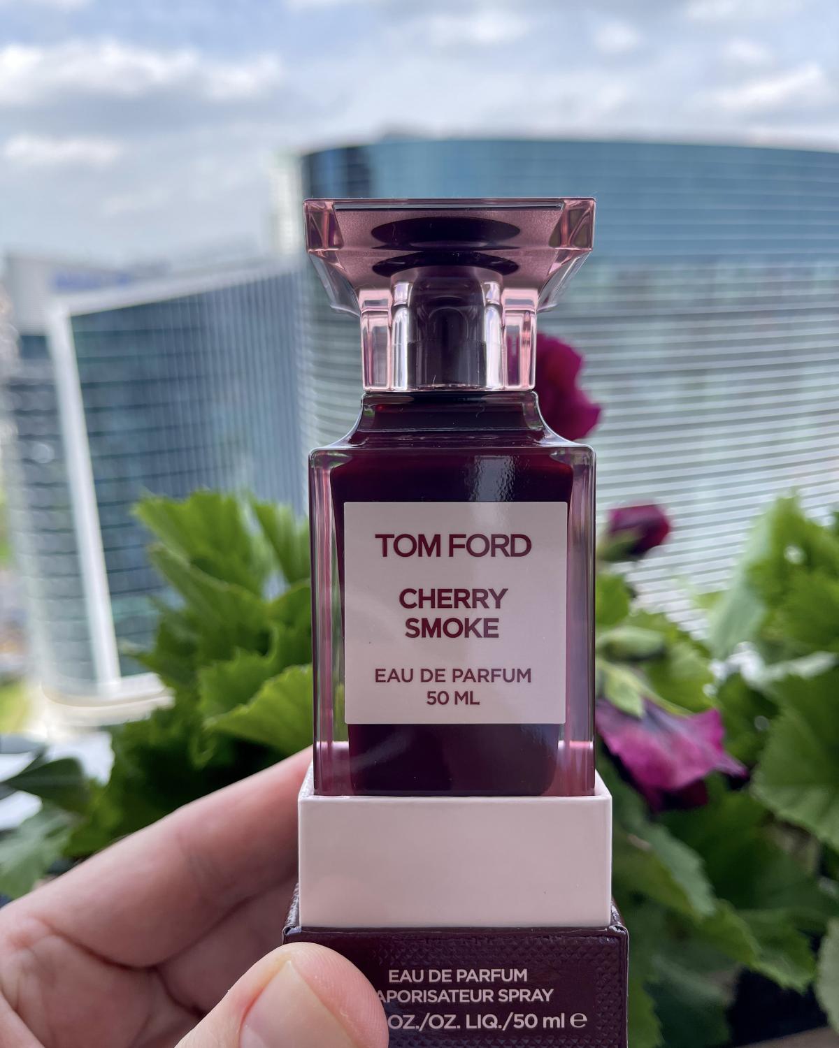 Cherry Smoke Tom Ford parfum - un nouveau parfum pour homme et femme 2022