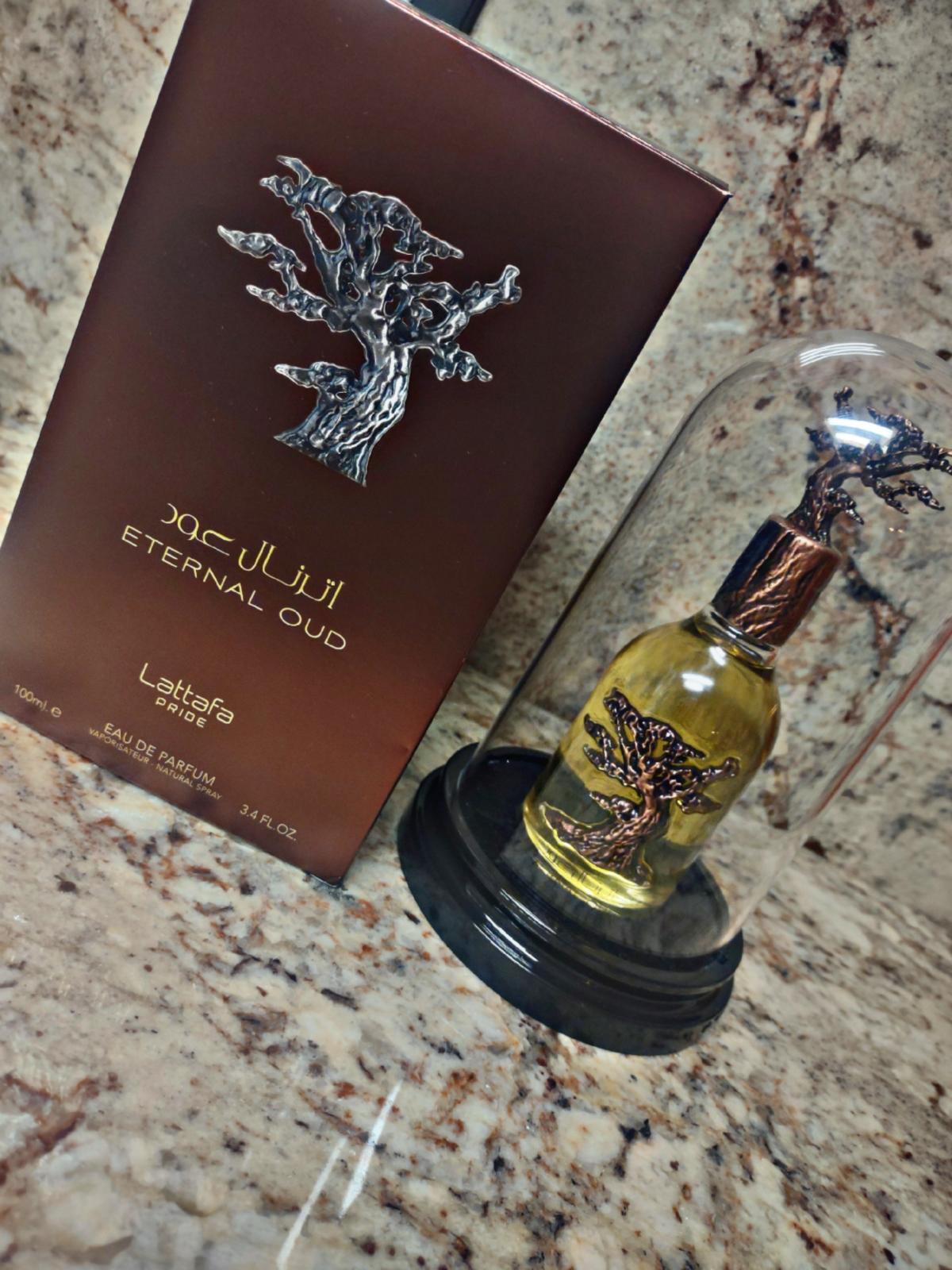 Eternal Oud Lattafa Perfumes - una novità fragranza unisex 2022