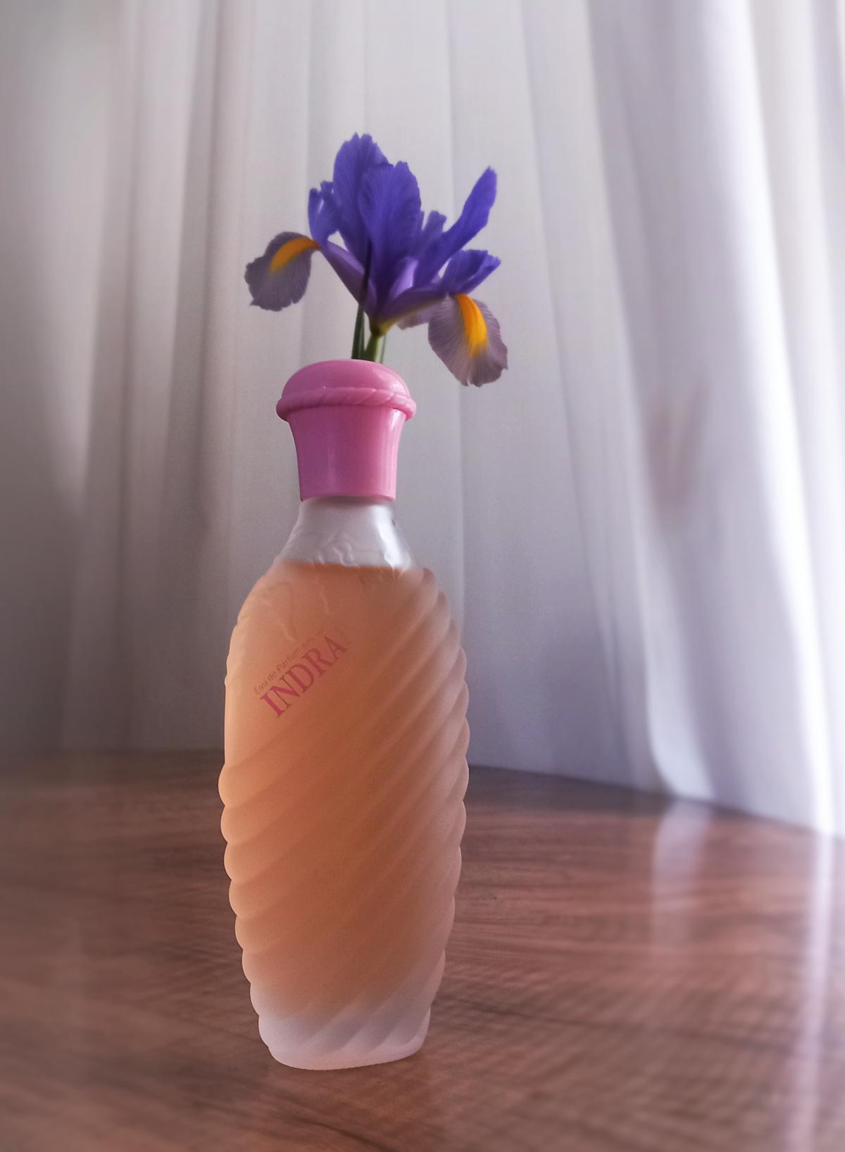 Indra Ulric de Varens perfume - a fragrância Feminino