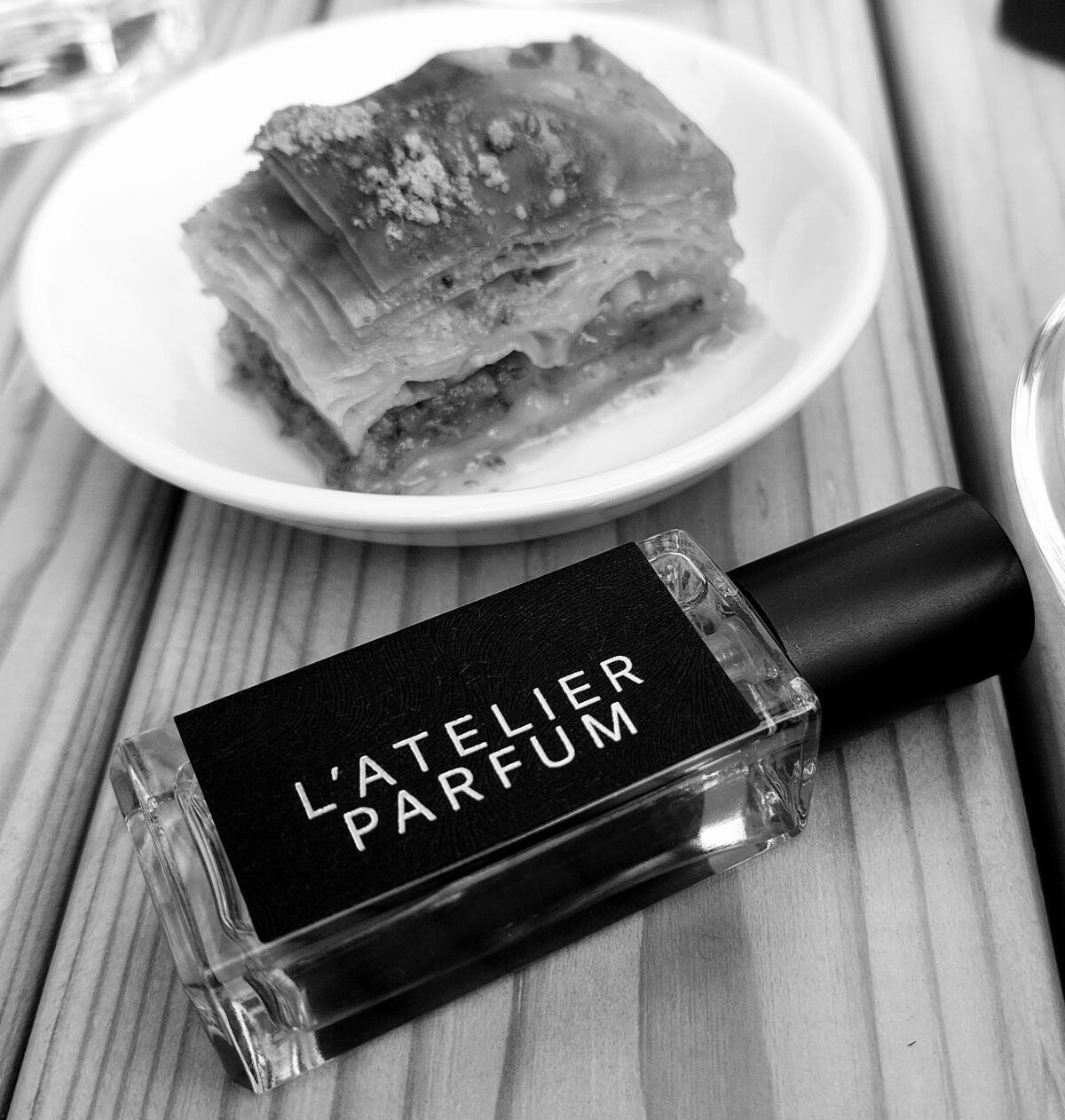 Leather Black (K)night L'Atelier Parfum parfum - un nouveau parfum pour homme et femme 2022