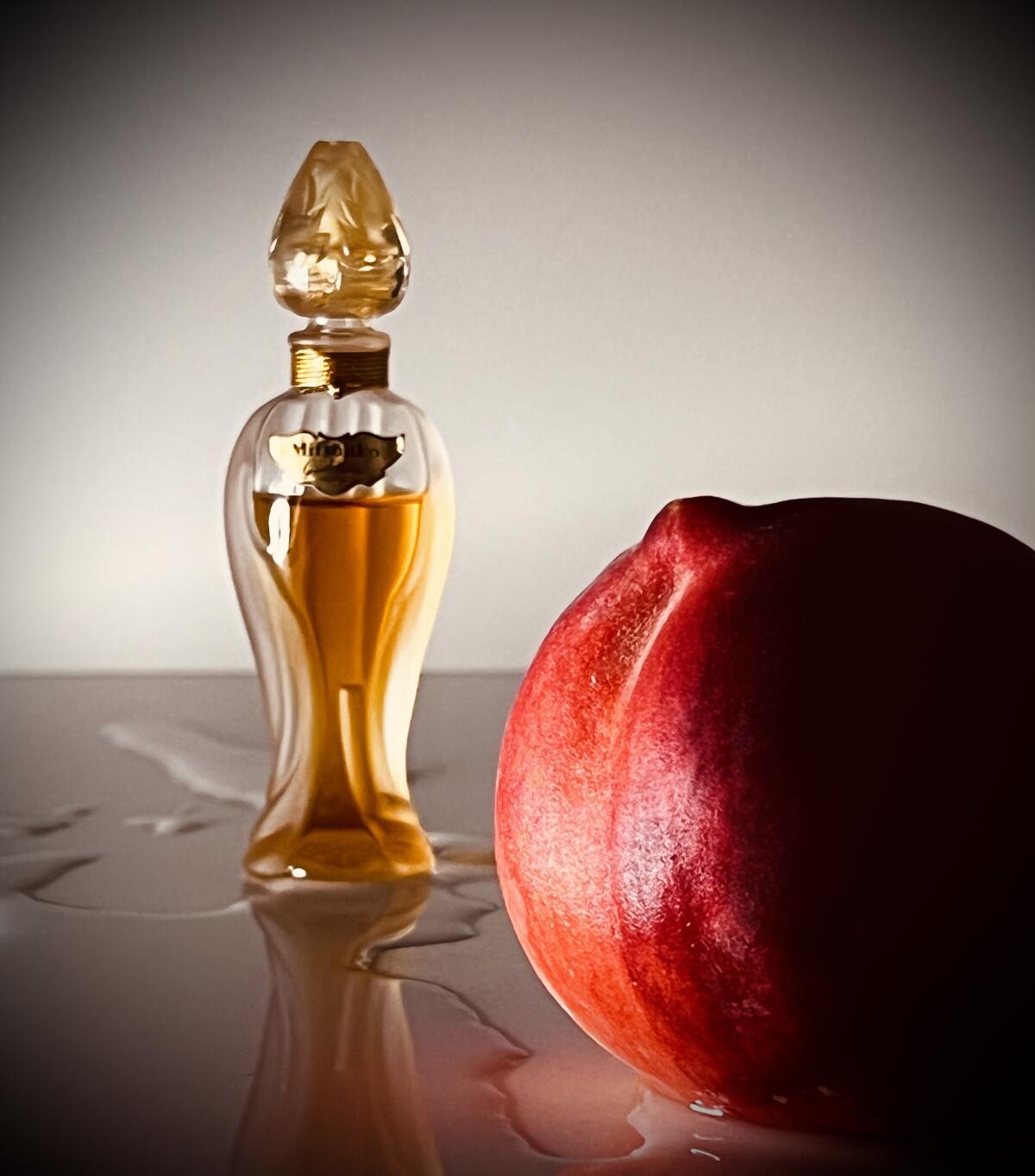 Mitsouko Extrait Guerlain Parfum - ein es Parfum für Frauen 1919