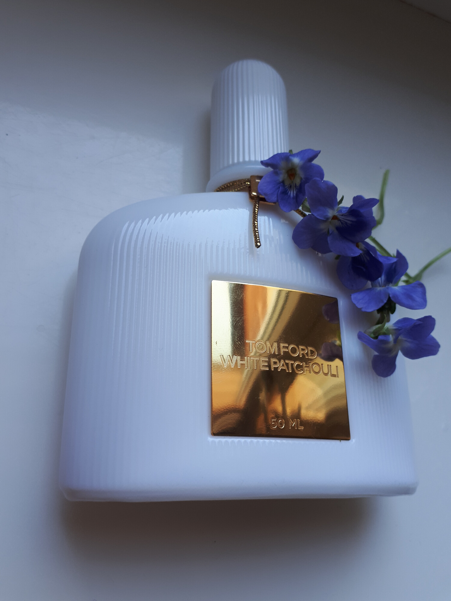 White Patchouli Tom Ford - una fragranza da donna 2008